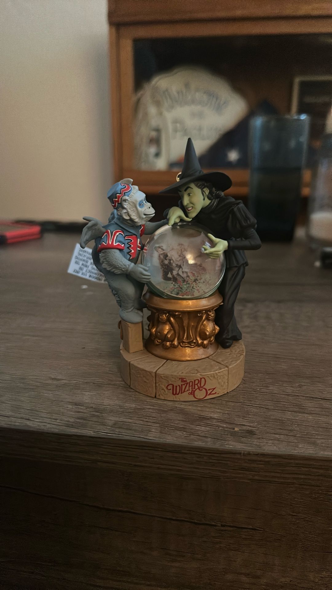 Hallmark Wizard Of Oz Ornament for Sale in Phoenix, AZ - OfferUp