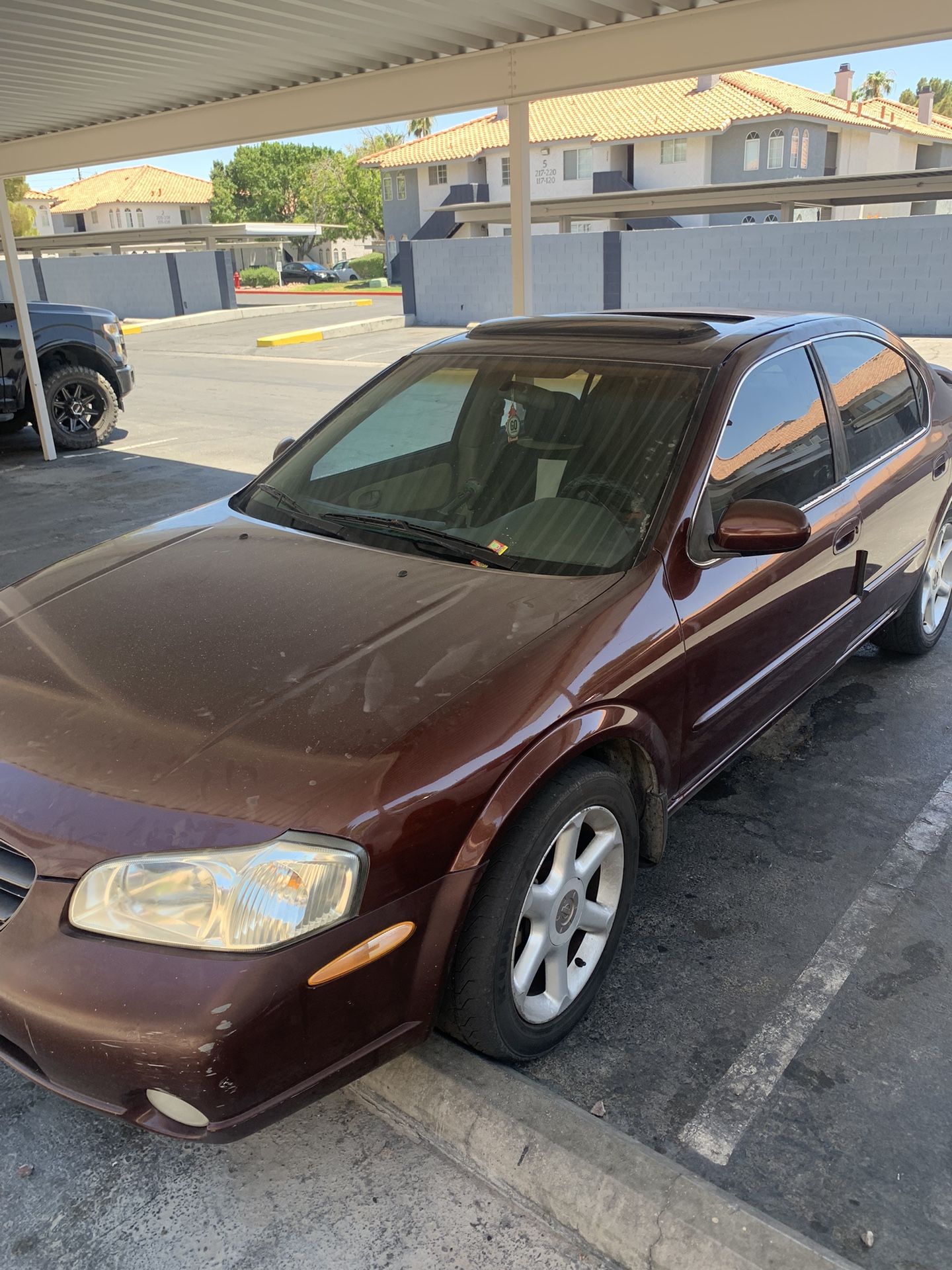2000 Nissian Maximum for Sale in Las Vegas, NV - OfferUp