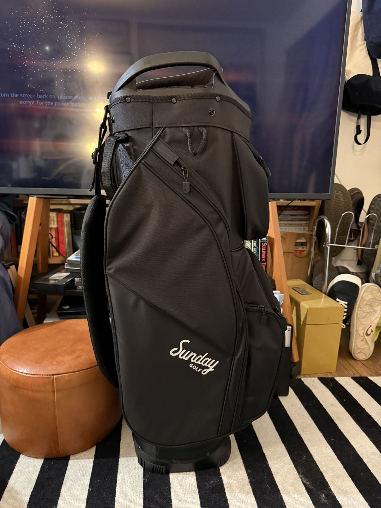 Sunday Golf Pacific Cart Bag for Sale in San Diego, CA - OfferUp