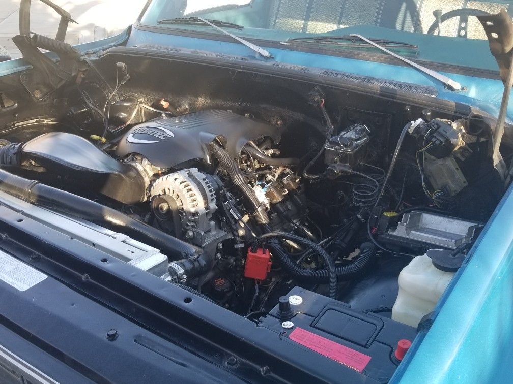 Ls swap 5.3 6.0 4x4 2wd c10 obs for Sale in Las Vegas, NV - OfferUp