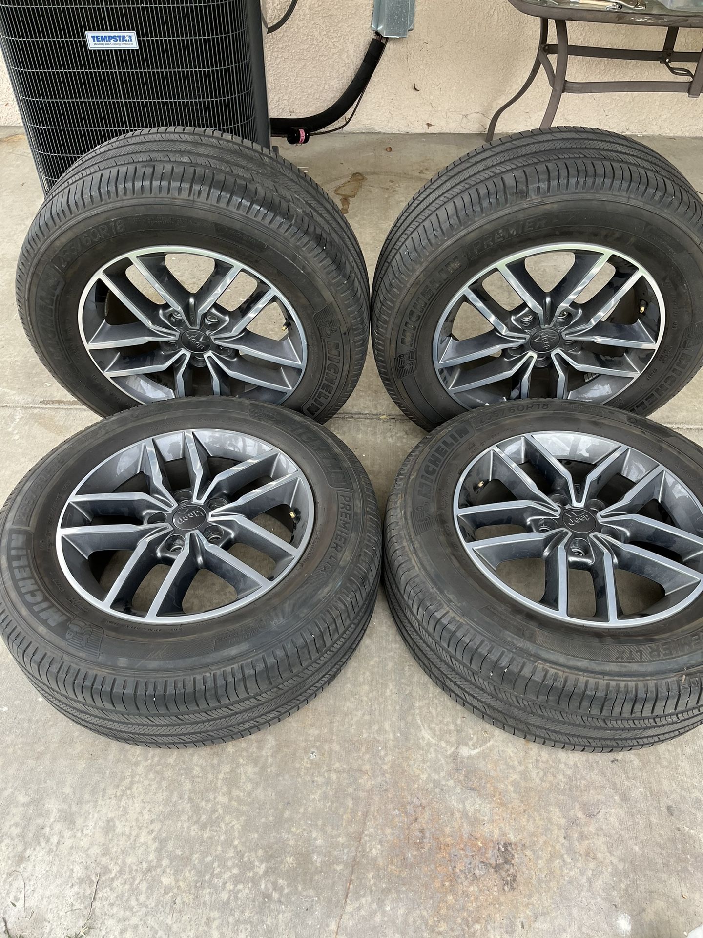 Jeep Grand Cherokee Tires For Sale With Stock Rims for Sale in San ...