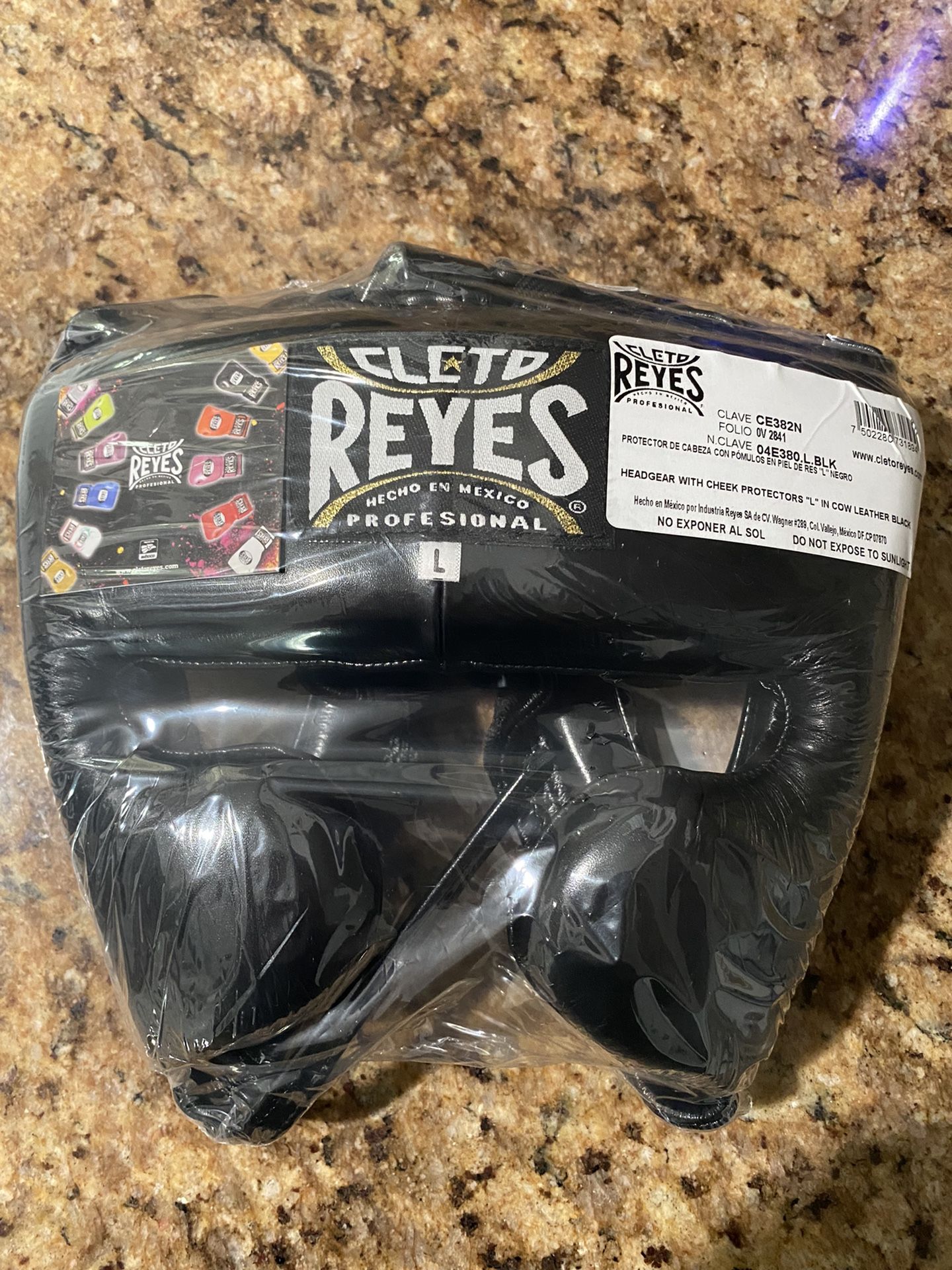Cleto Reyes Large Black Cheek Protection Headgear for Sale in Costa ...