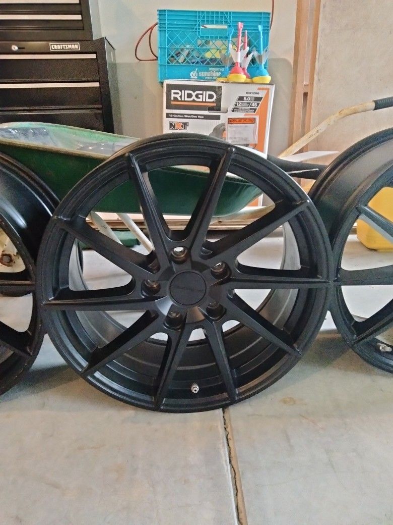 4 Liquid Metal Wheels Shadow Satin for Sale in Everett, WA - OfferUp