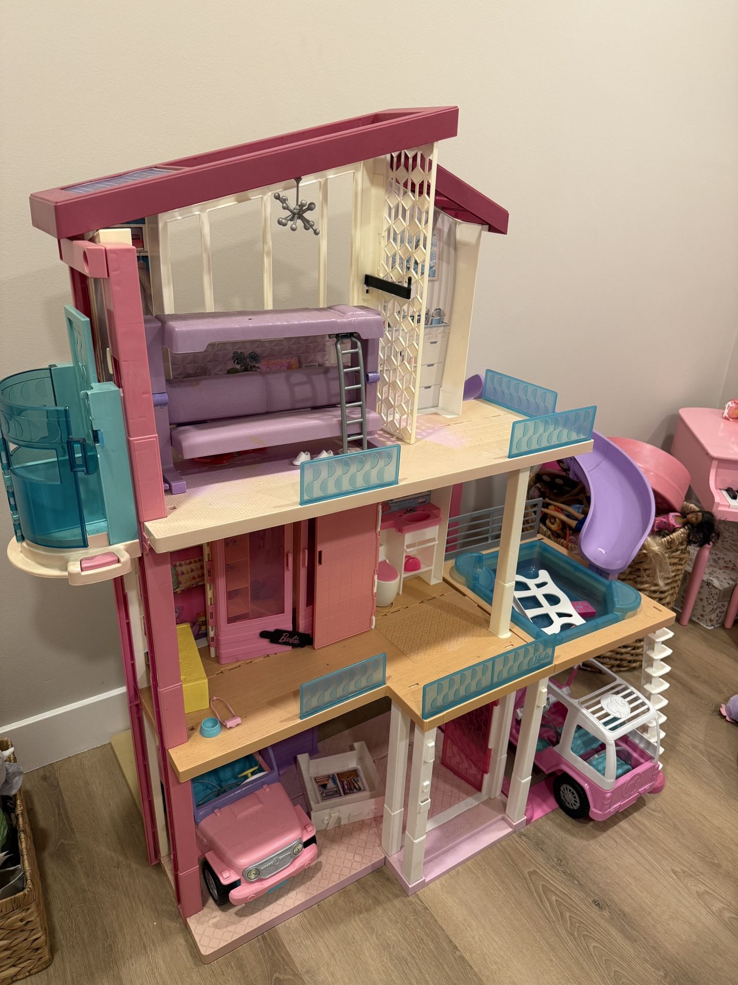 Barbie Dream House for Sale in Downey, CA - OfferUp