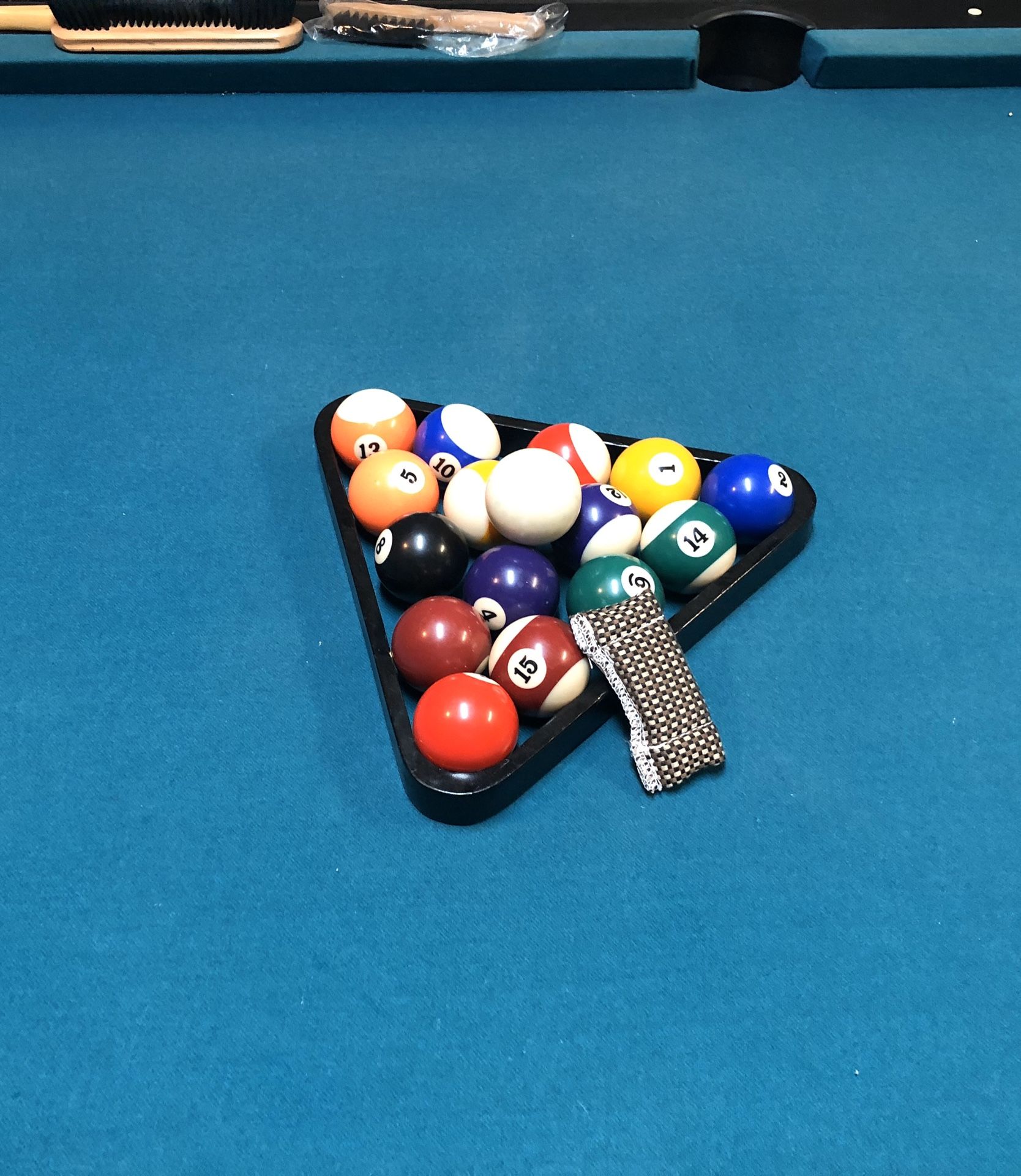 Minnesota Fats Pool Table & Accessories 8ft for Sale in Riverside, CA ...
