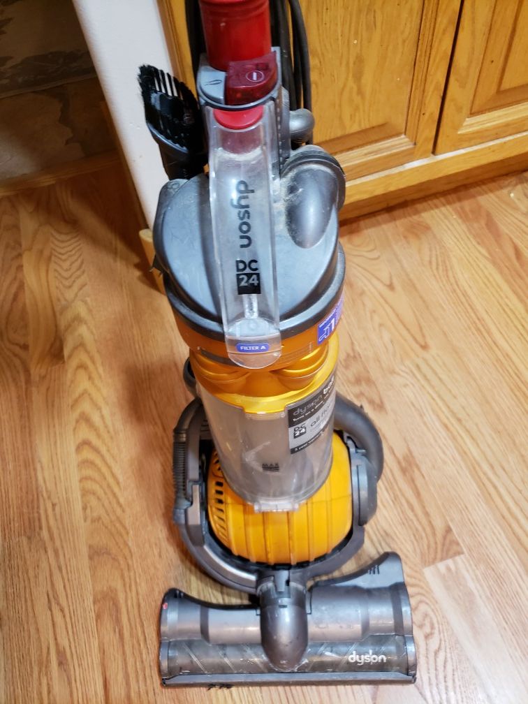 Dyson Dc24