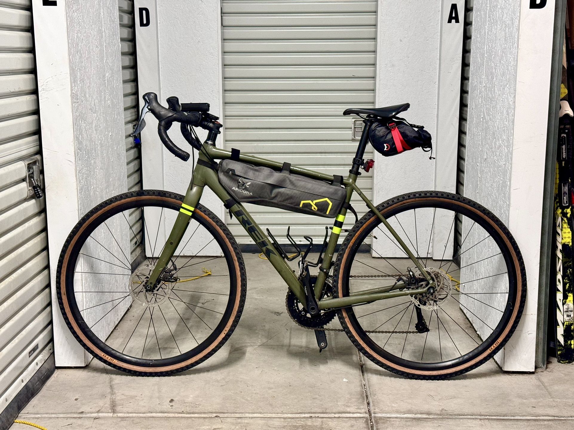 Trek Checkpoint 56cm for Sale in Marina Del Rey, CA - OfferUp
