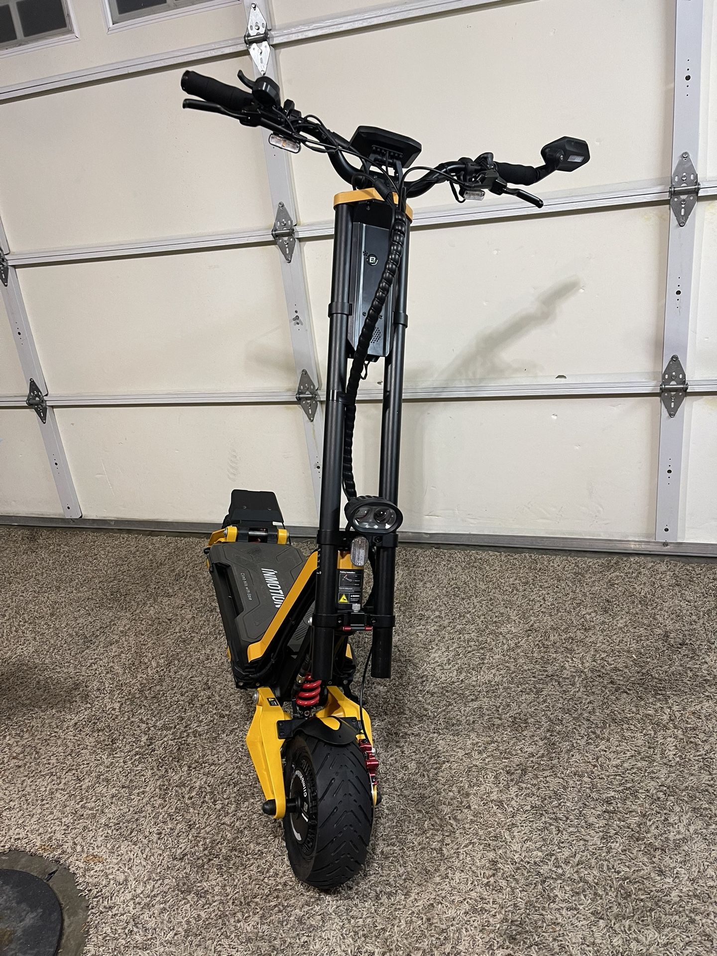Inmotion RS Electric Scooter for Sale in Tacoma, WA - OfferUp