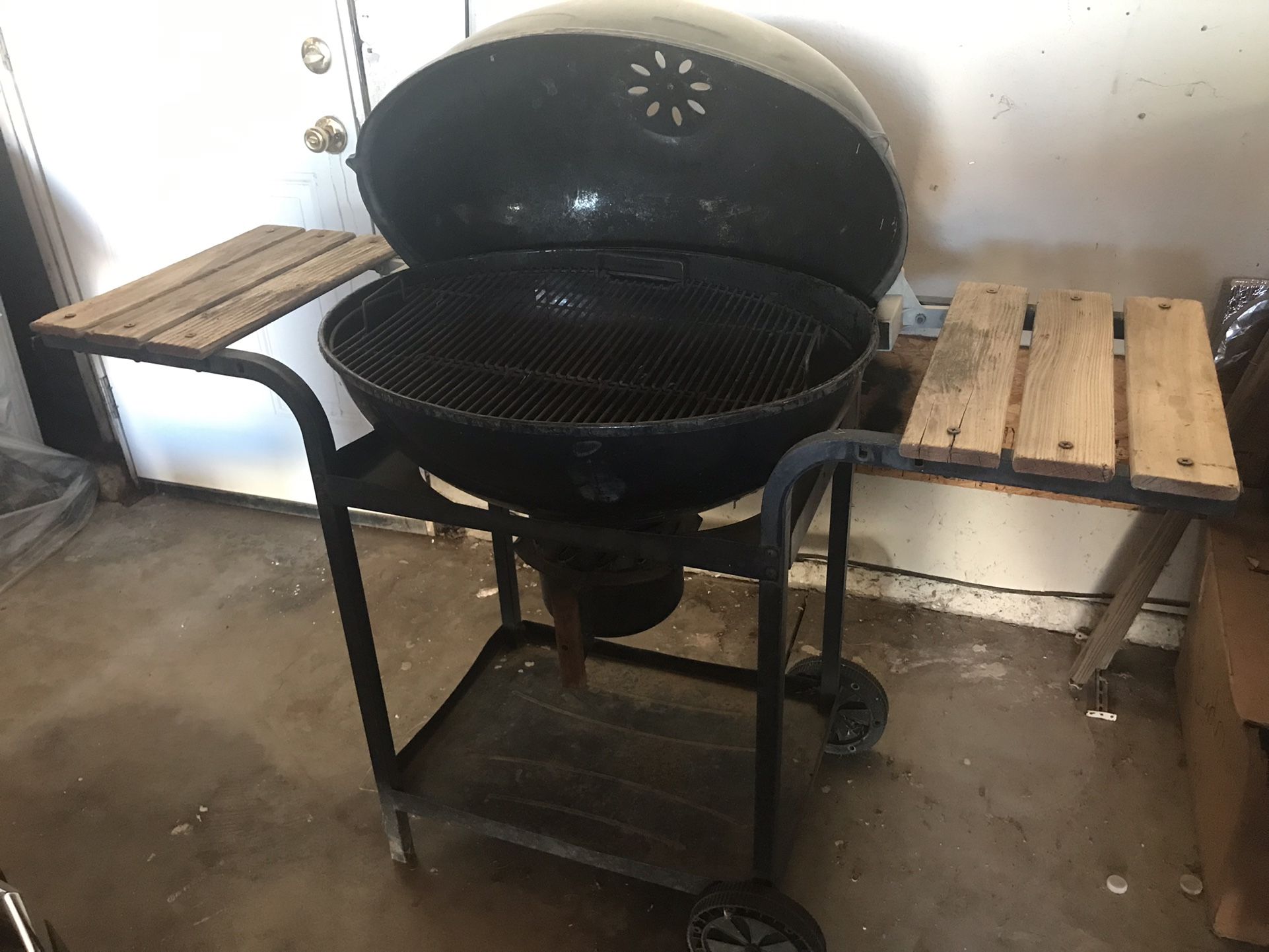 Kingsford Used Barbecue for Sale in Apple Valley, CA - OfferUp