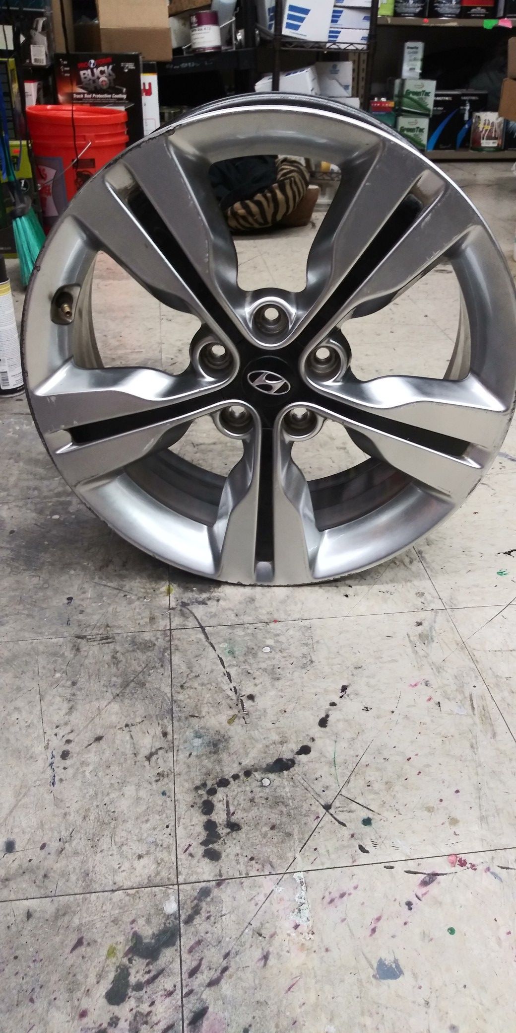 Hyundai Veloster Rims. 18. Inch. 1 pieze $70 for Sale in San Fernando ...