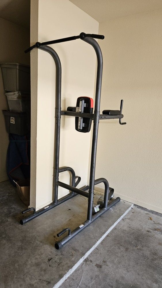 Multifunctional Weider Chin Up Dip and Push-Up Apparatus! for Sale in ...