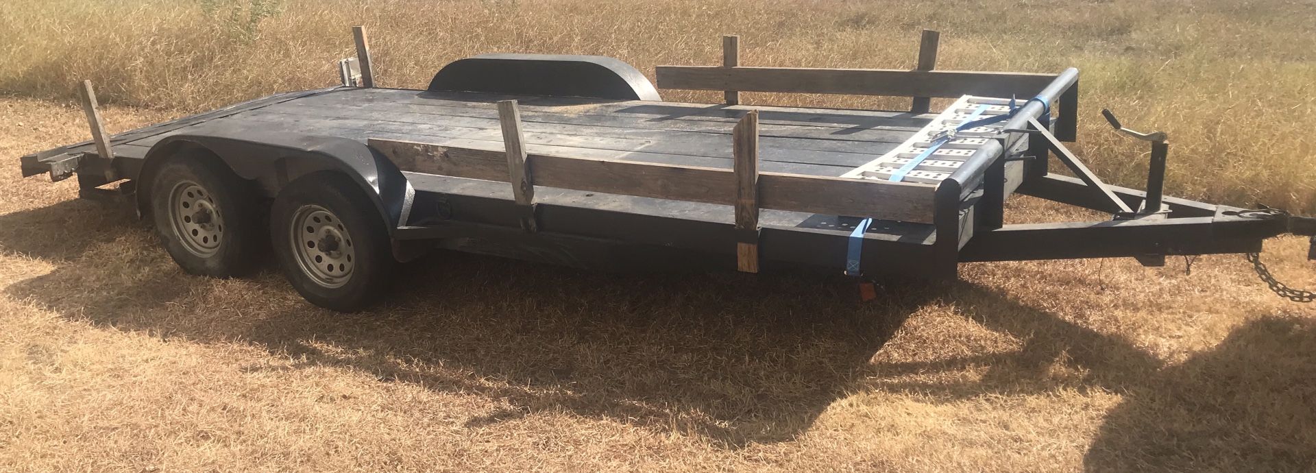 18 foot car hauler trailer (clean title) for Sale in Elmendorf, TX ...