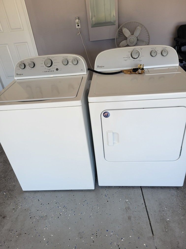 Whirlpool Washer and Dryer for Sale in Orlando FL OfferUp