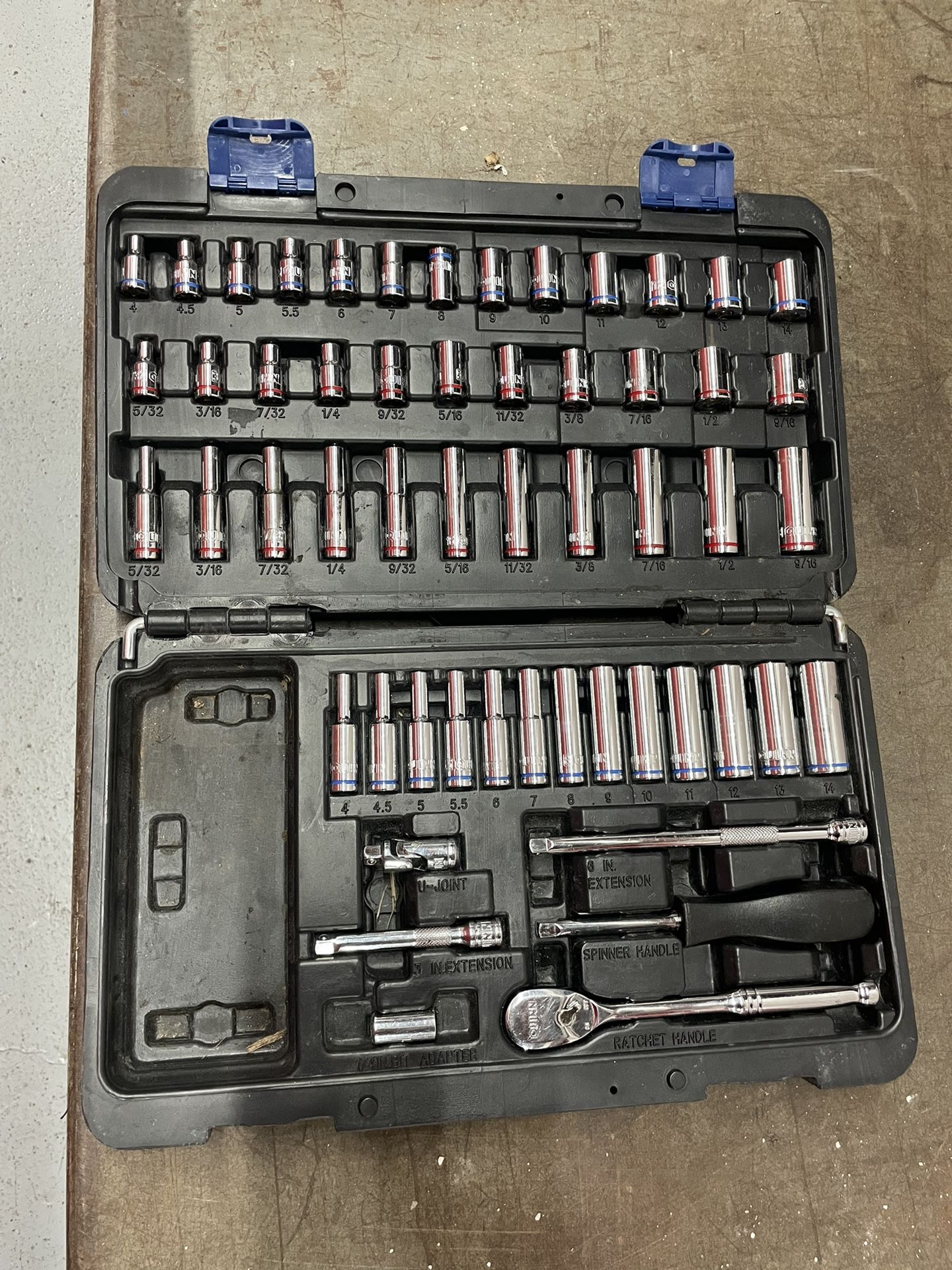 QUINN 1/4 in. Drive SAE and Metric Master Socket Set, 54-Piece for Sale ...