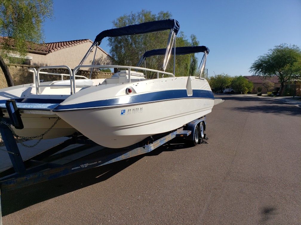 26-ft Bayliner rendezvous for Sale in Peoria, AZ - OfferUp