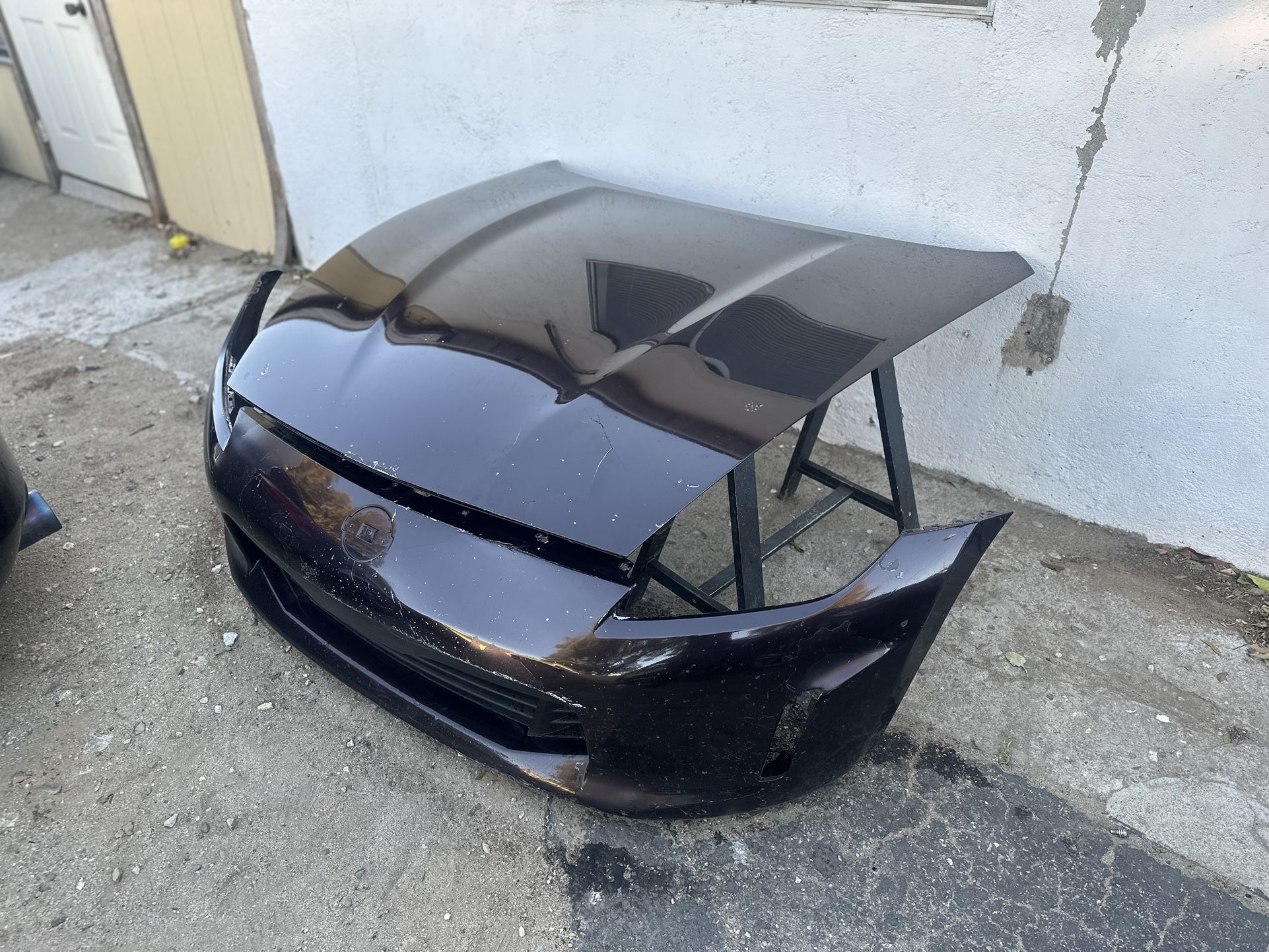 2009-2020 Nissan 370Z Front Bumper + Hood for Sale in San Bernardino ...