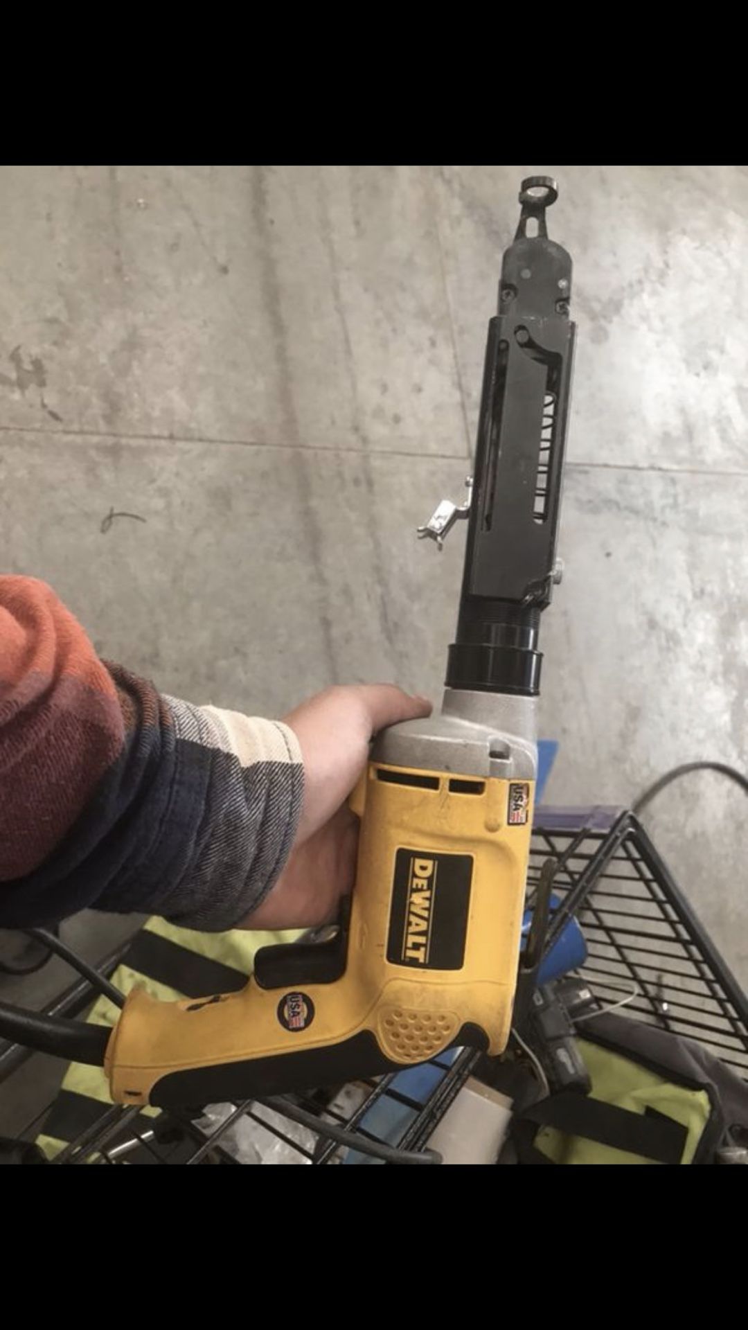 Dewalt screw gun with SuperDrive attachment for Sale in Lodi, CA - OfferUp