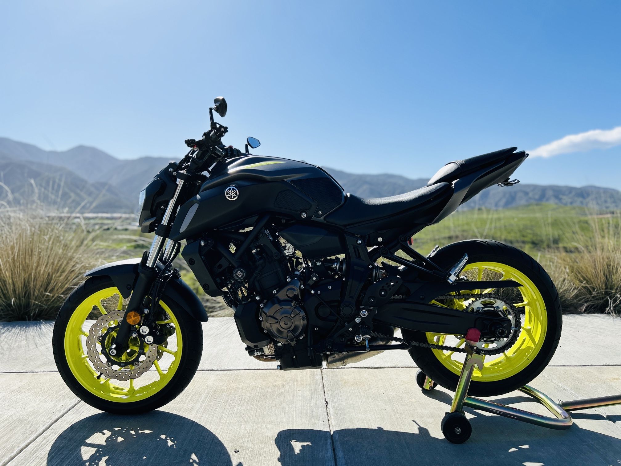 2018 Yamaha MT07 for Sale in Corona, CA - OfferUp