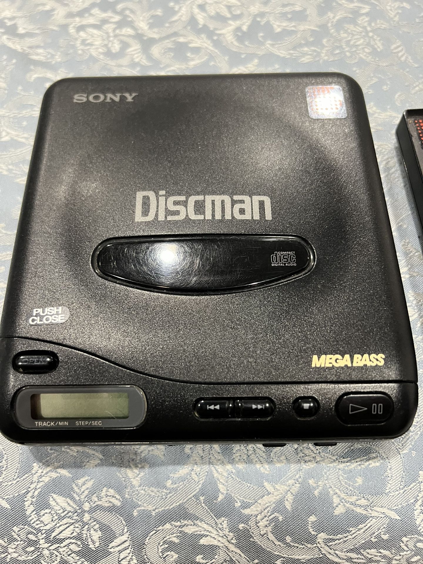 Sony Disc Man Set for Sale in Pico Rivera, CA - OfferUp