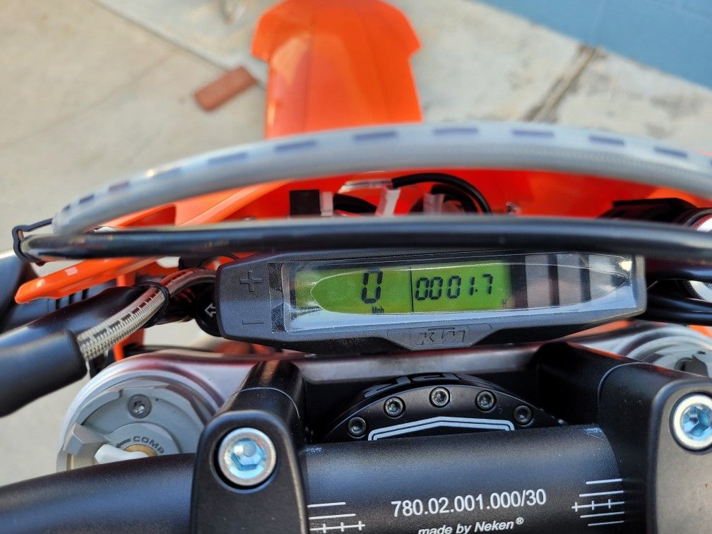 2 Brand New KTM 500 EXC-F Dual Sports W/titles And Keys. for Sale in ...