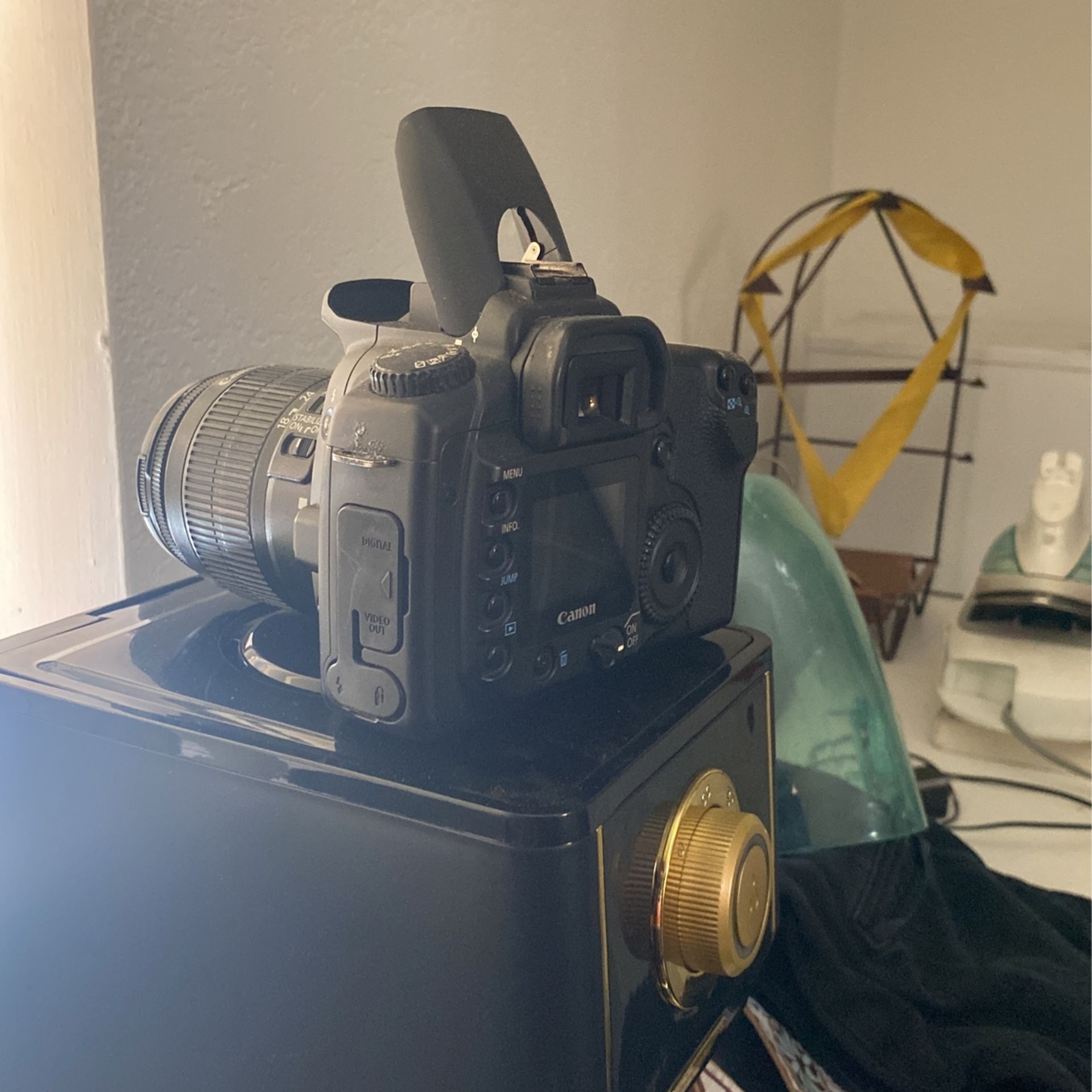 Older Canon Camera Canon EOS 20D for Sale in Rialto, CA - OfferUp