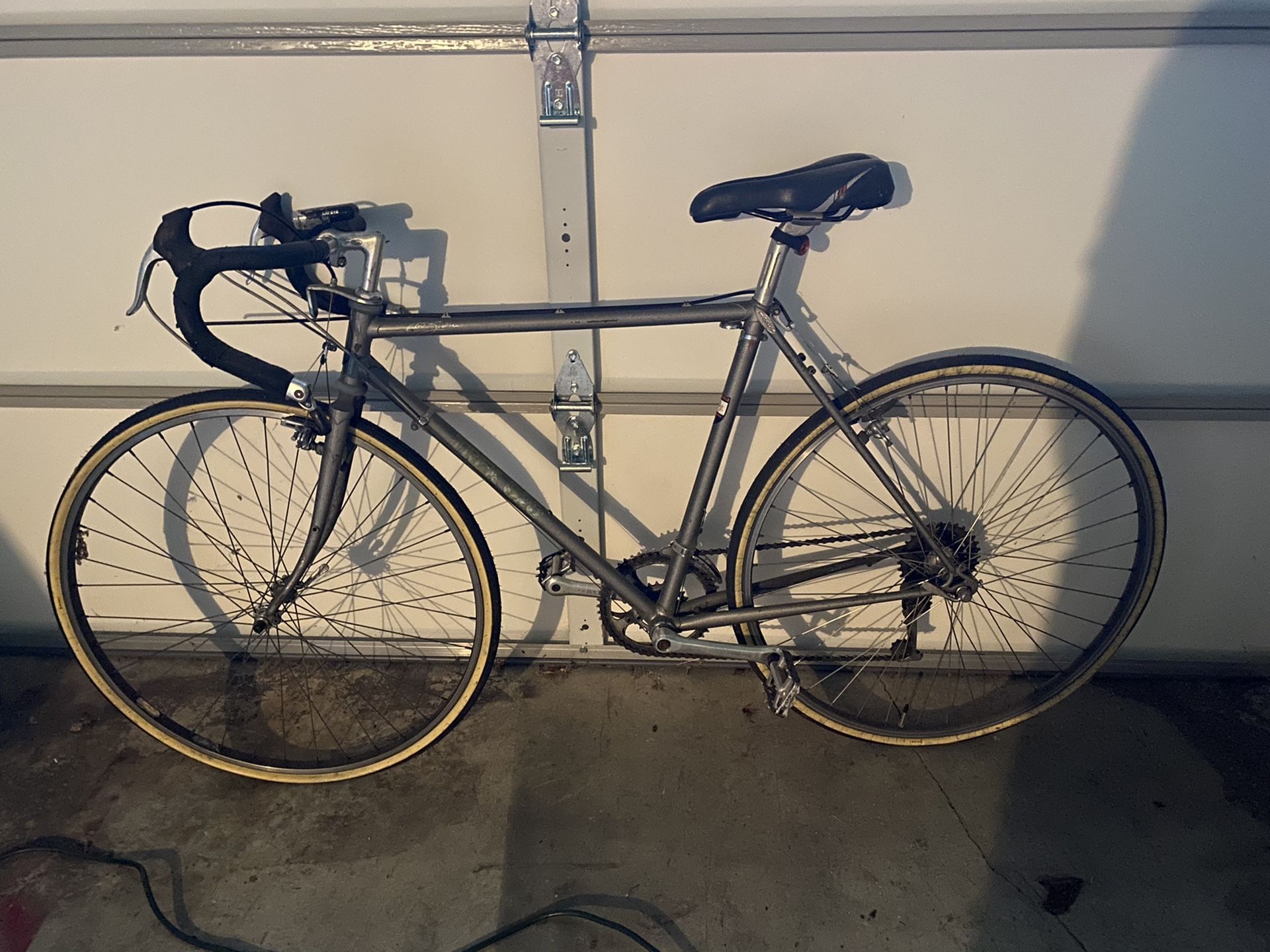 1983 Trek 21” 620 Bicycle for Sale in Tacoma, WA - OfferUp