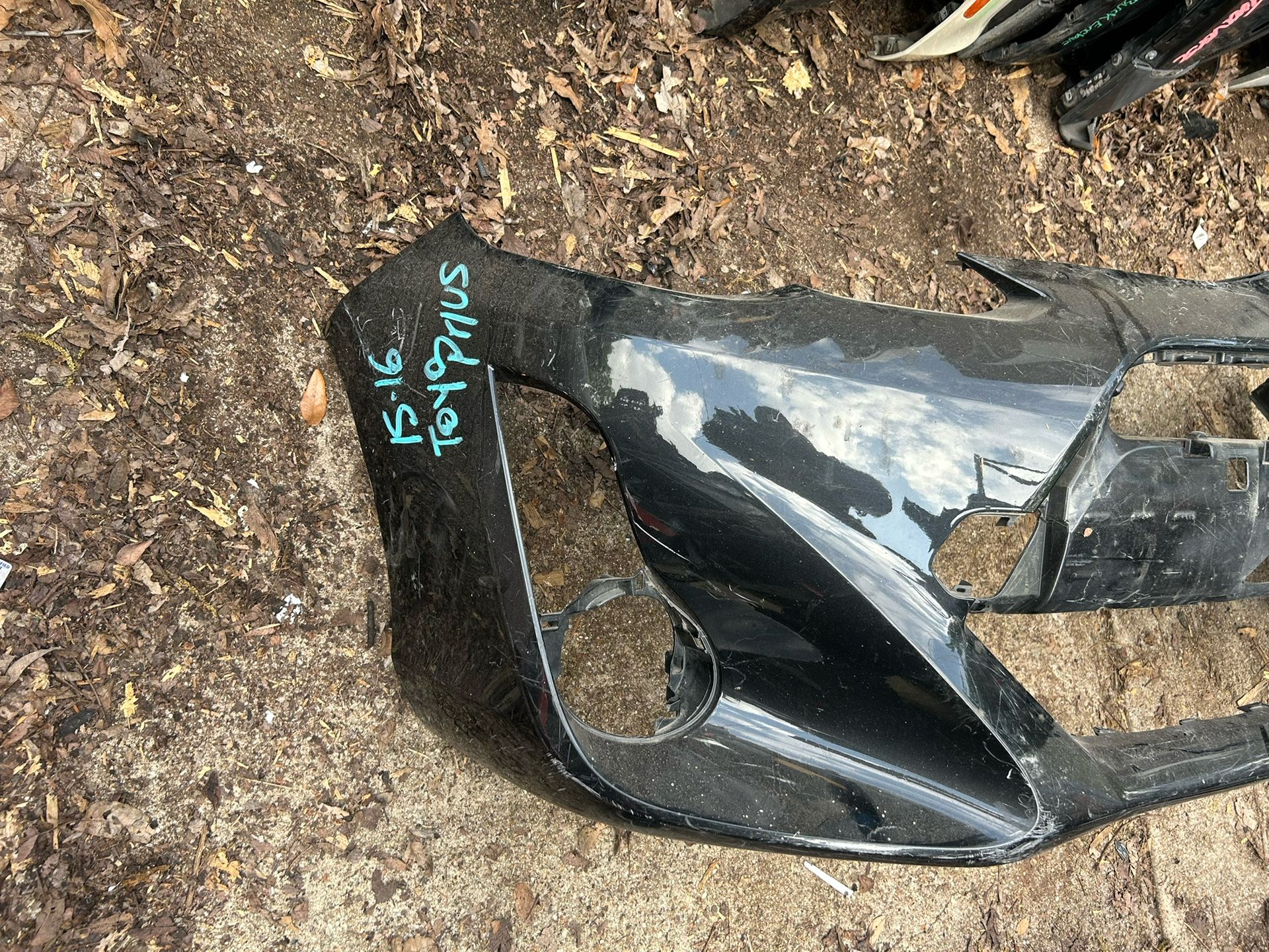 2015-16 TOYOTA PRIUS FRONT BUMPER COVER OEM for Sale in Grand Prairie ...