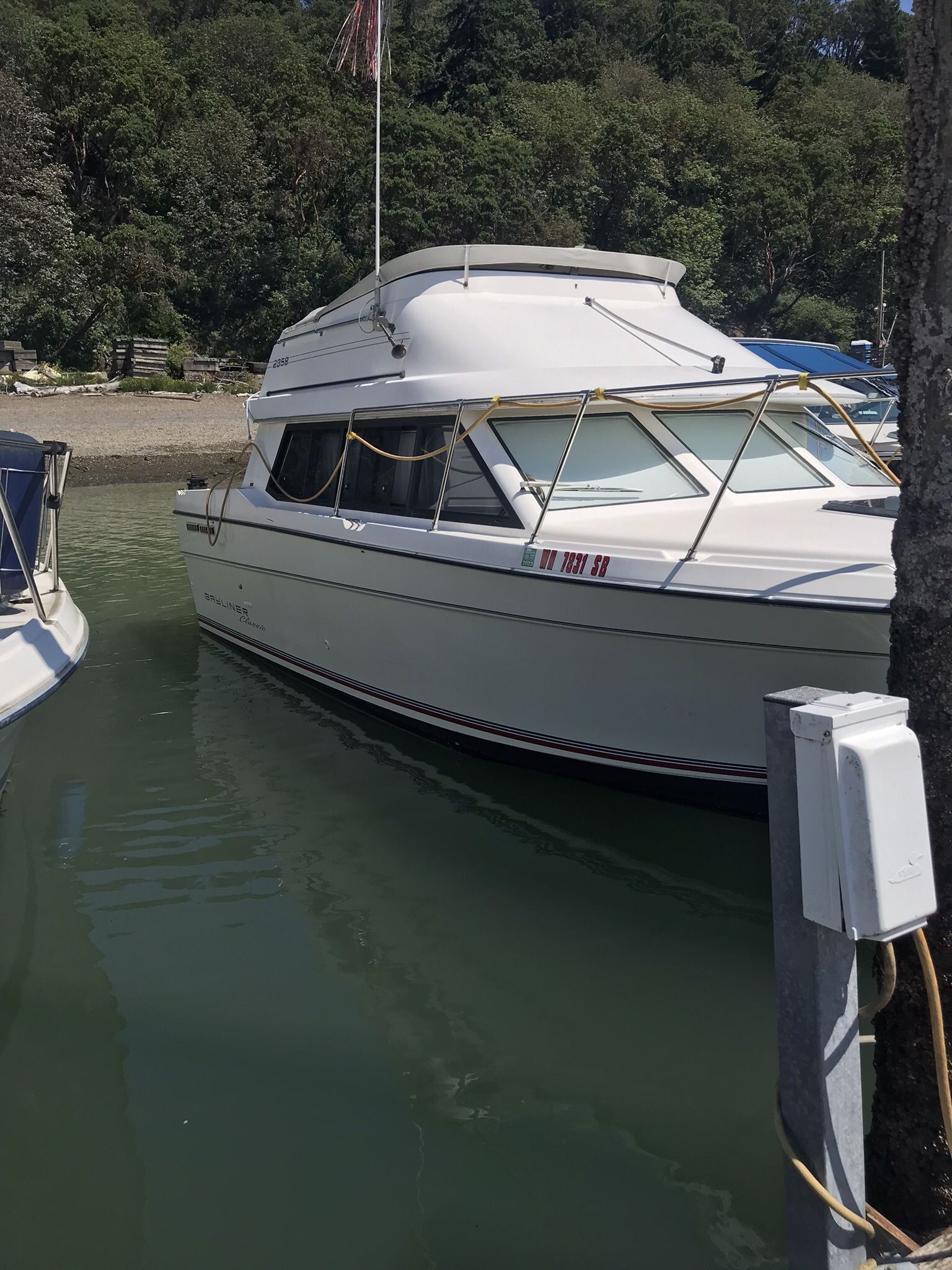 1994 Bayliner 2858 Classic for Sale in Puyallup, WA - OfferUp