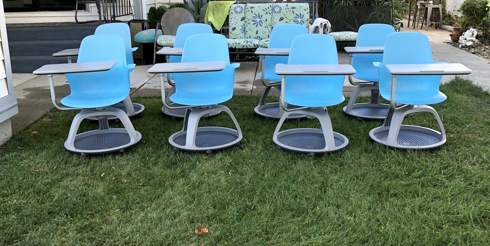 Node Desk Chairs (1) for Sale in Vacaville, CA - OfferUp