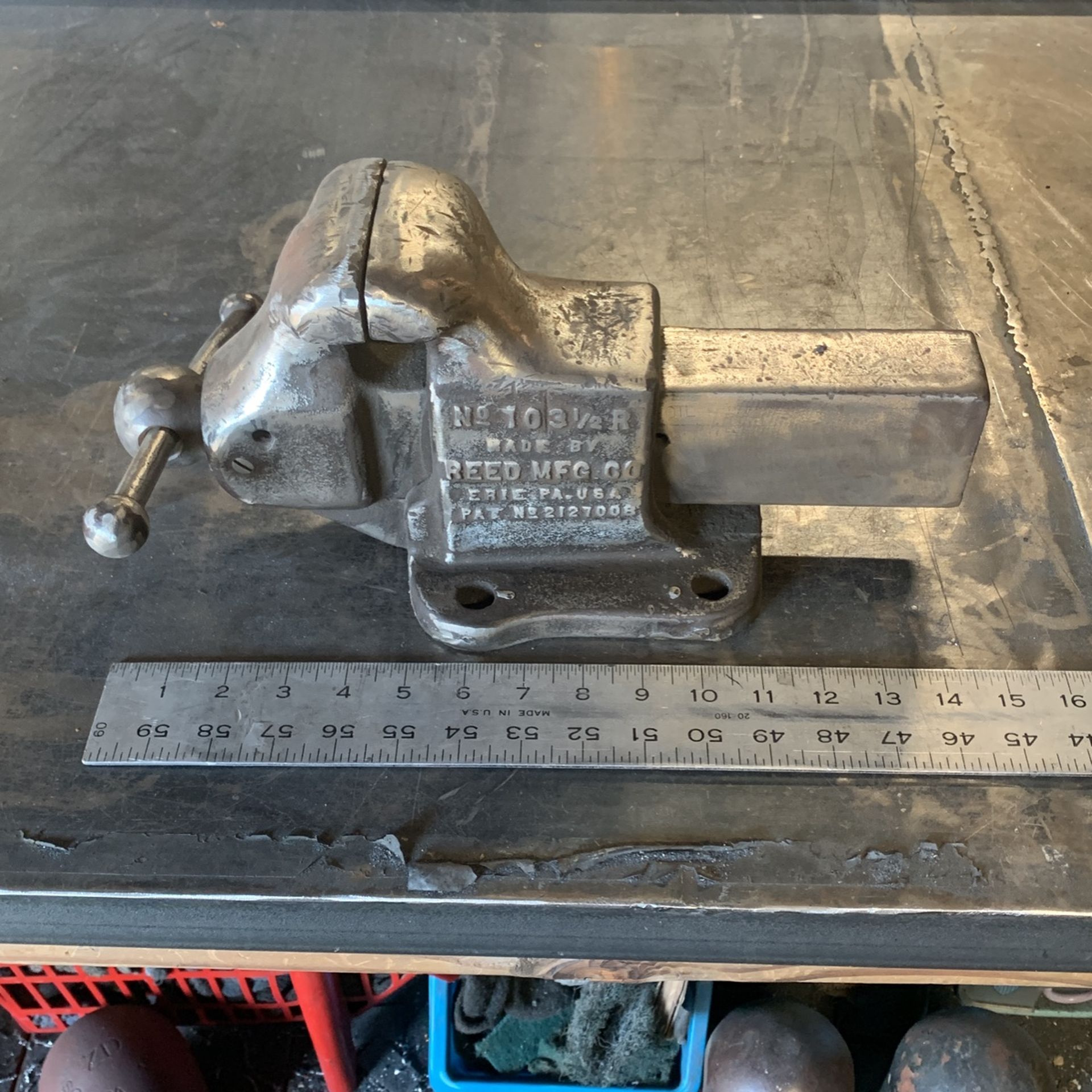 Vintage Heavy Duty Vise for Sale in El Monte, CA - OfferUp
