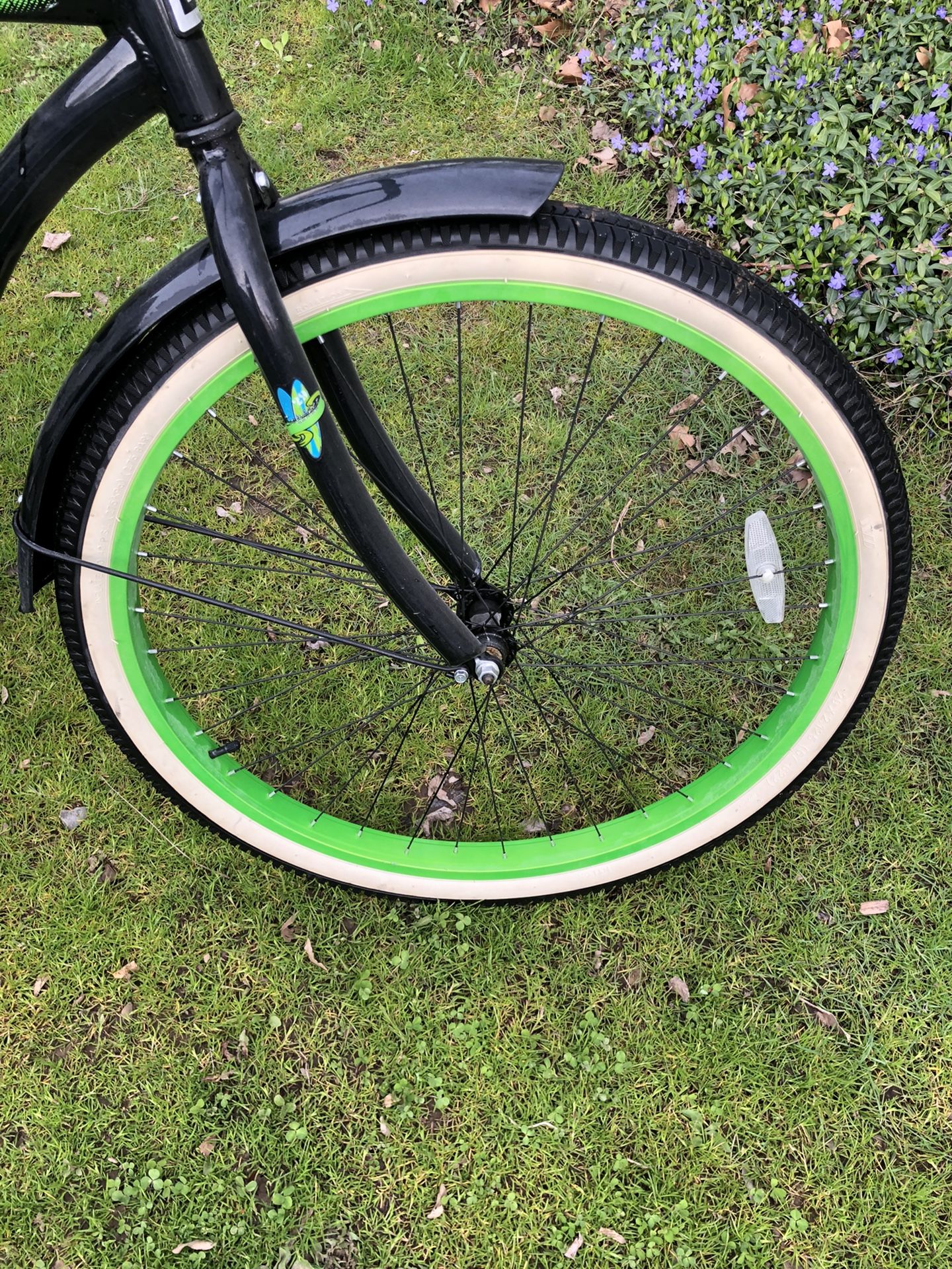 Genesis High tide Aluminum 29” Cruiser Bike Bicycle for Sale in ...