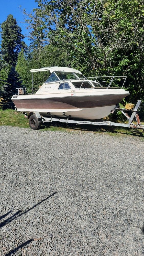 19' Beachcraft Boat for Sale in Tacoma, WA - OfferUp