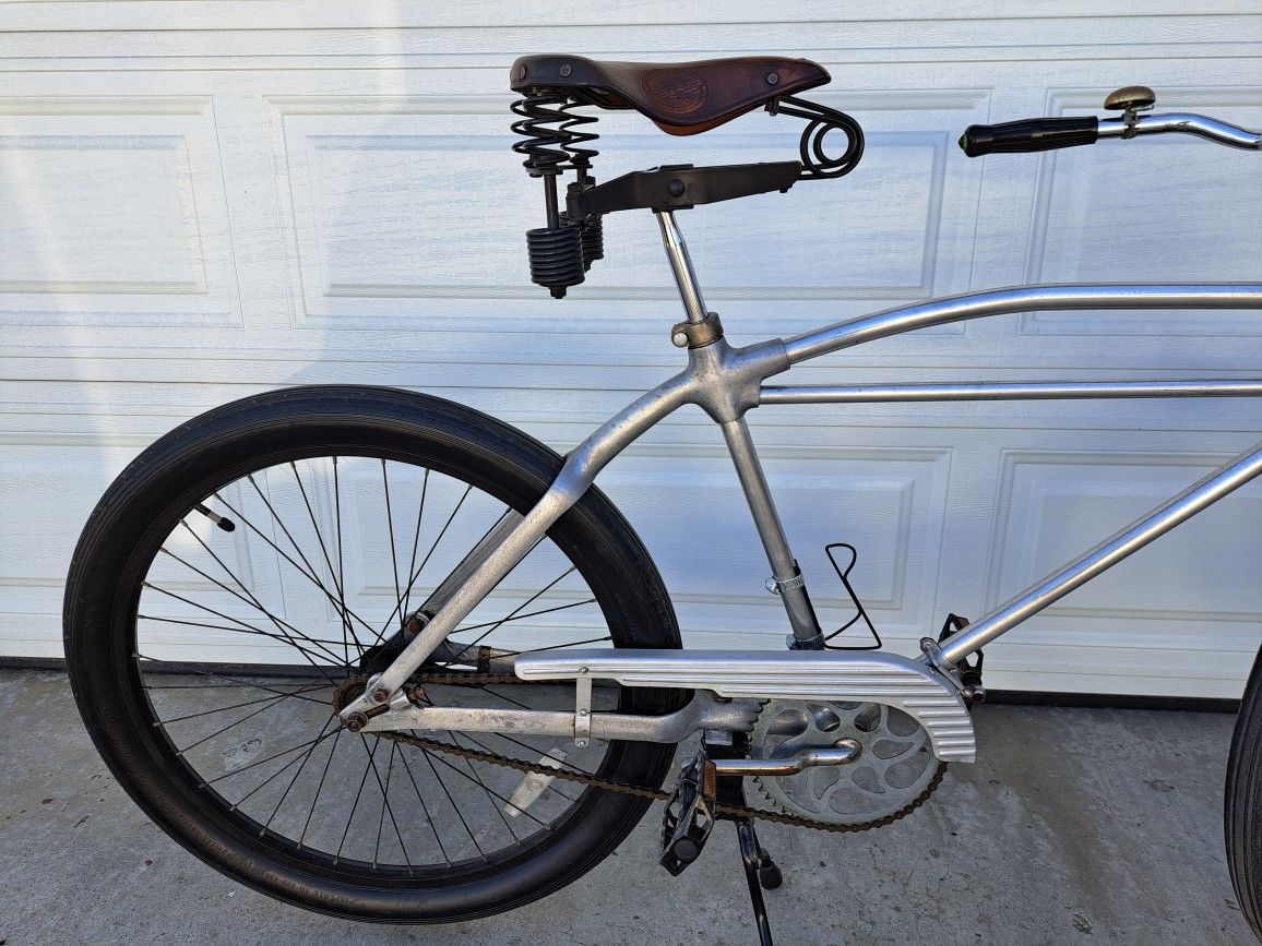 Vintage 1938 monarch bicycle. $700. for Sale in Norwalk, CA - OfferUp