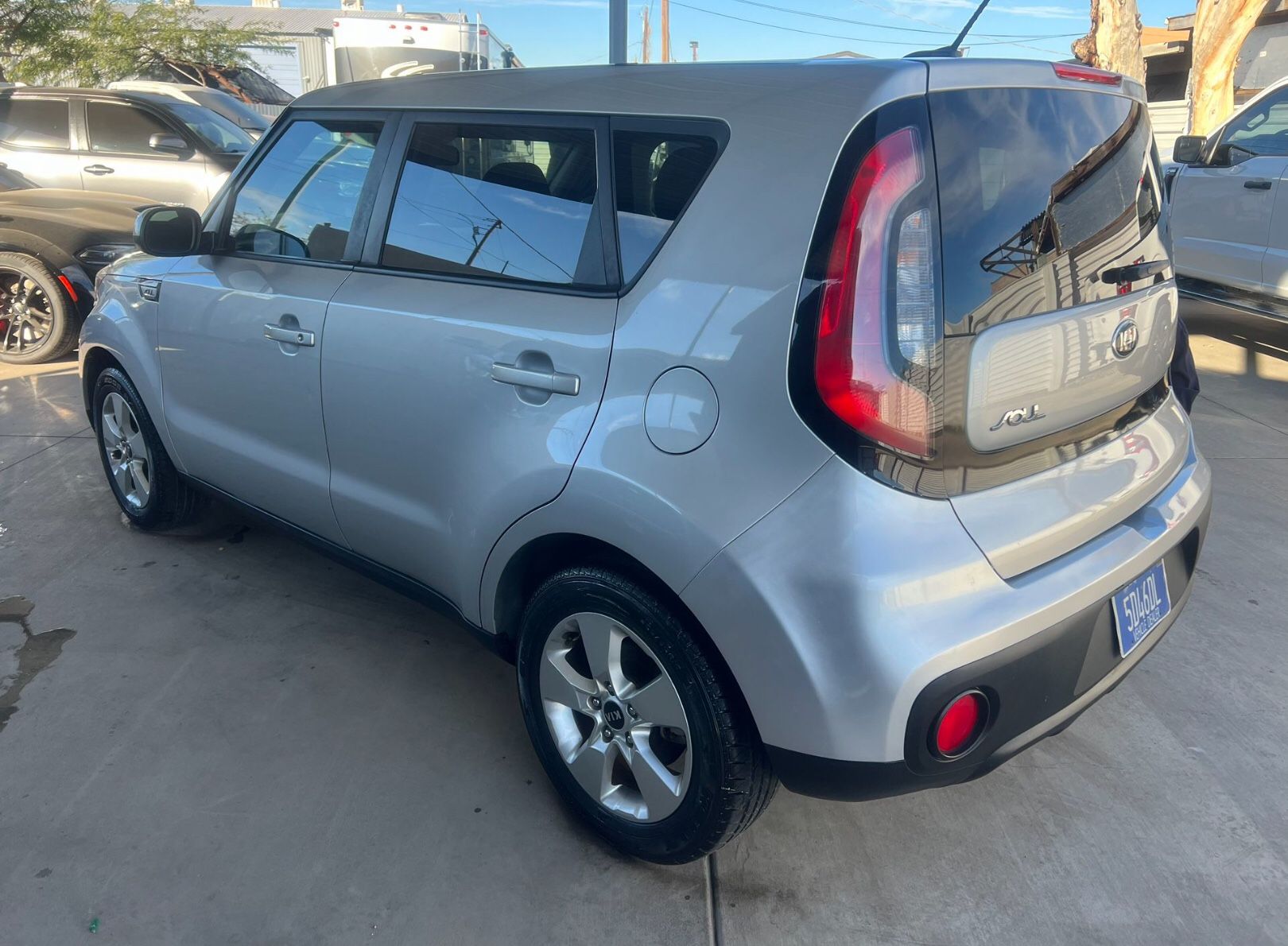 2017 KIA SOUL for Sale in Phoenix, AZ - OfferUp