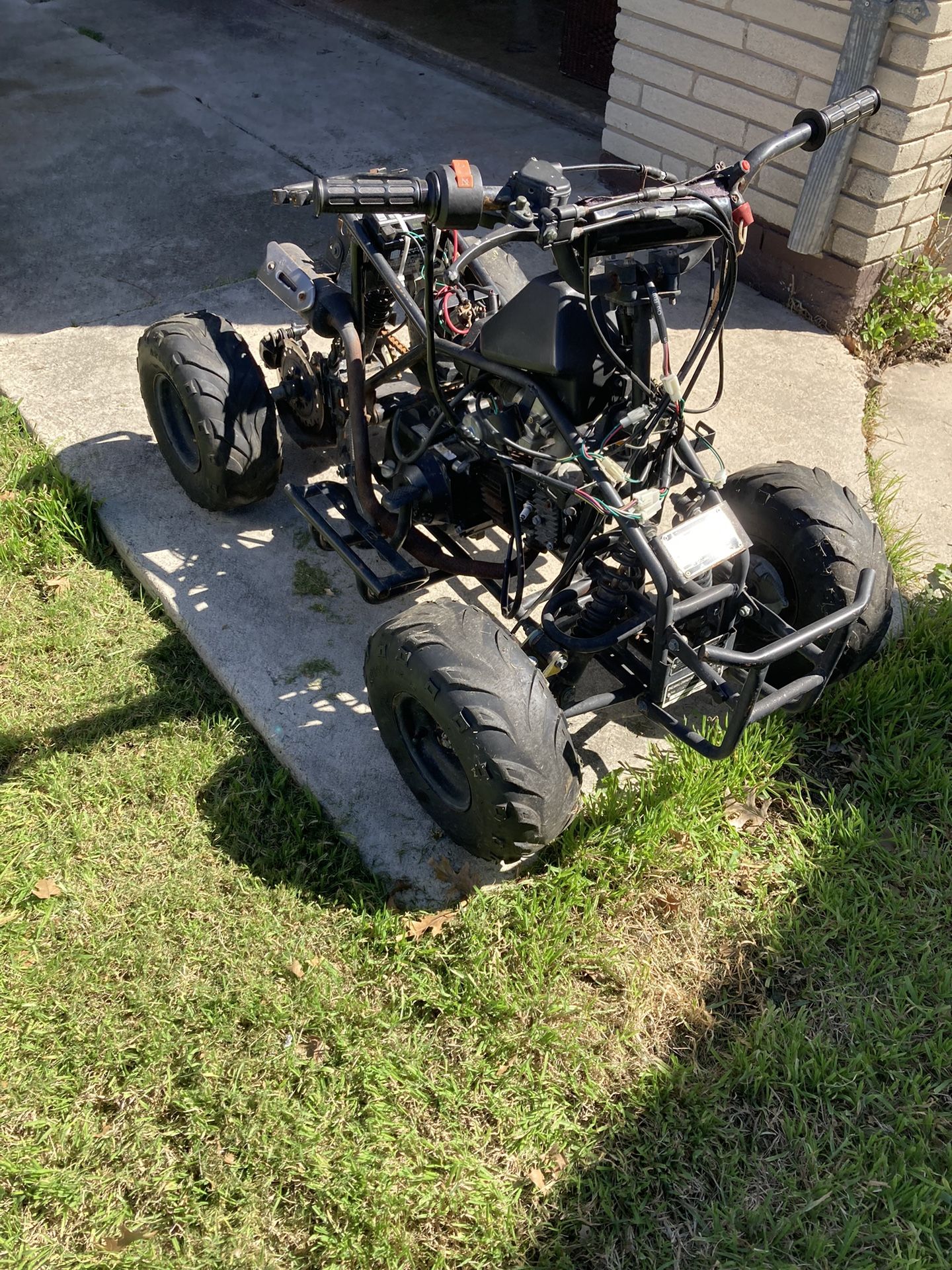 110cc 4 Wheeler Mini for Sale in San Antonio, TX - OfferUp