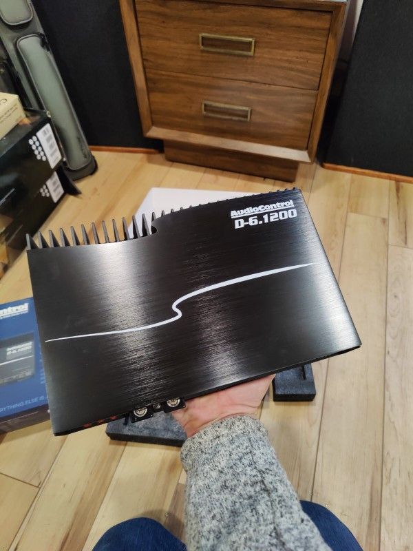 Audiocontrol D-6.1200 DSP 6 Channel Amplifier And LC-1.1500 Monoblock ...