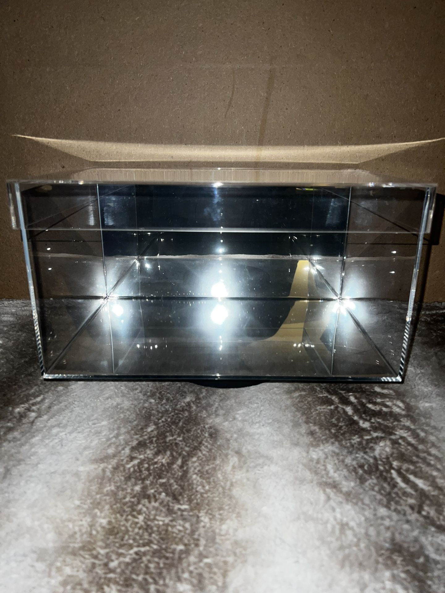 Mirror Backed Acrylic Display Cases for Sale in Mechanicsburg, PA - OfferUp