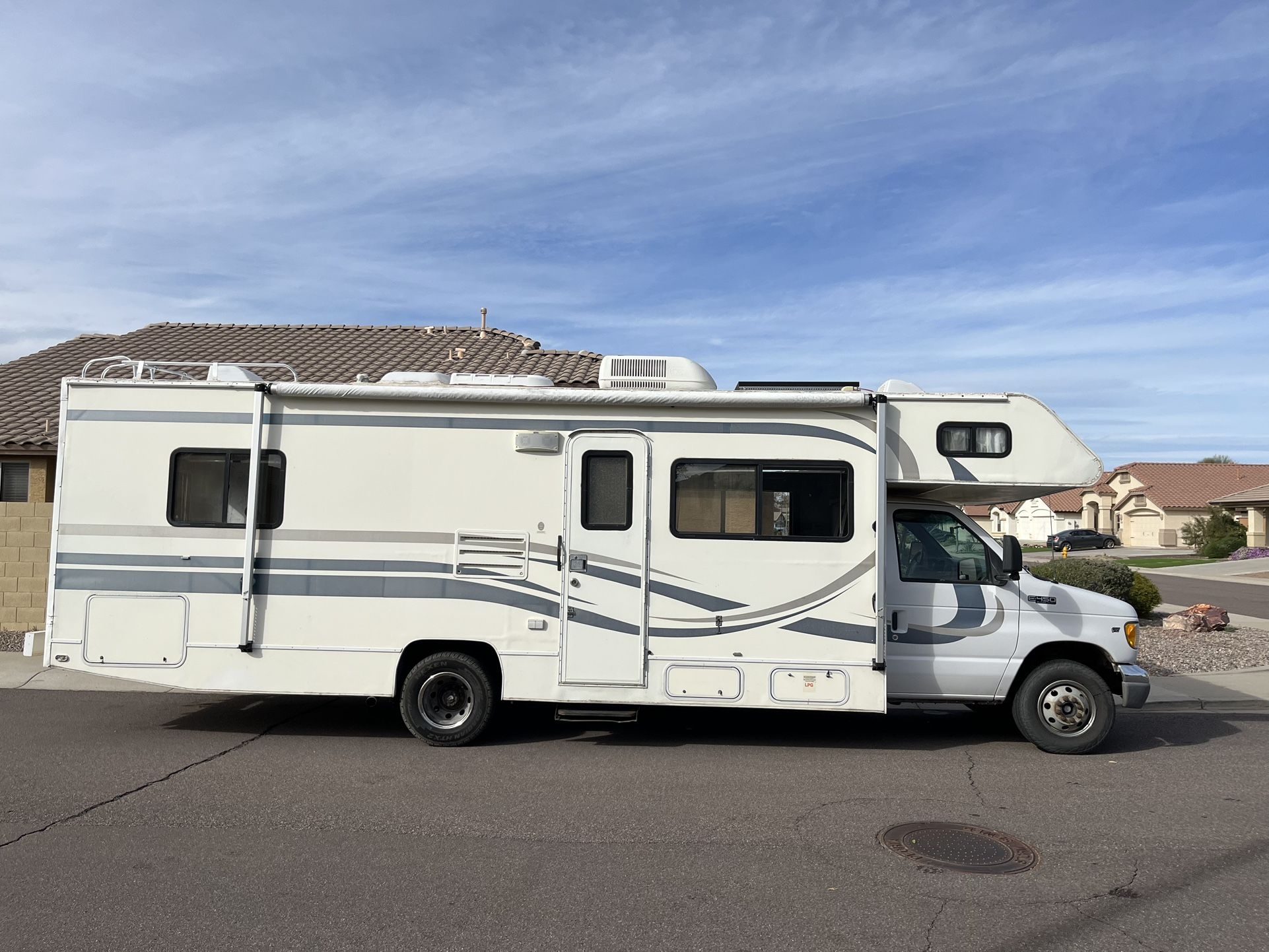 2000 Fleetwood Tioga for Sale in Phoenix, AZ - OfferUp