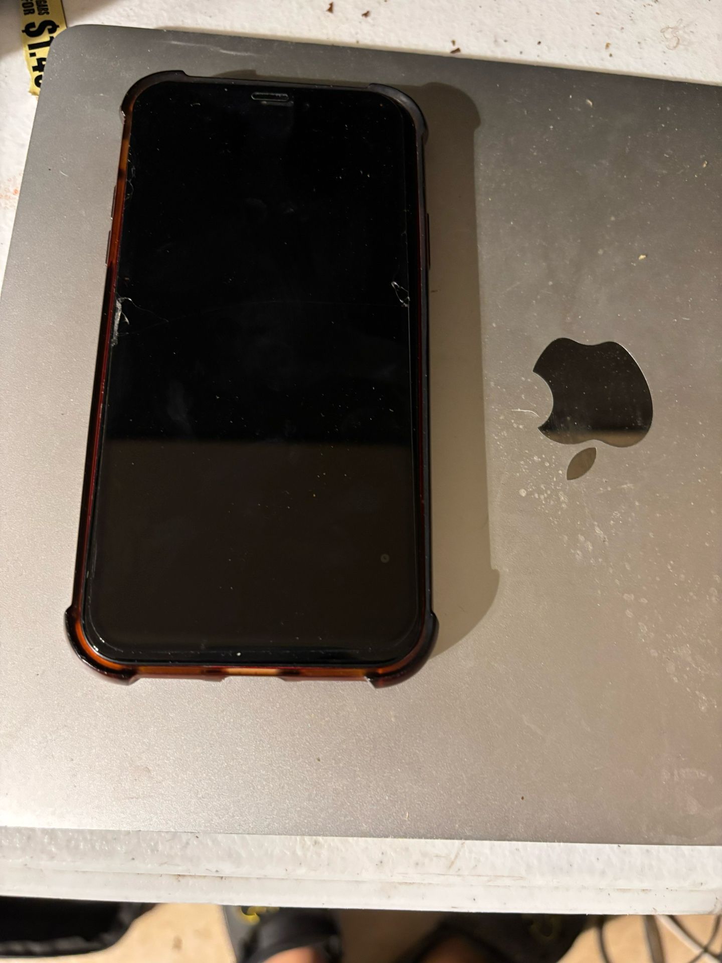 Unlocked Iphone XR for Sale in North Prince George, VA - OfferUp