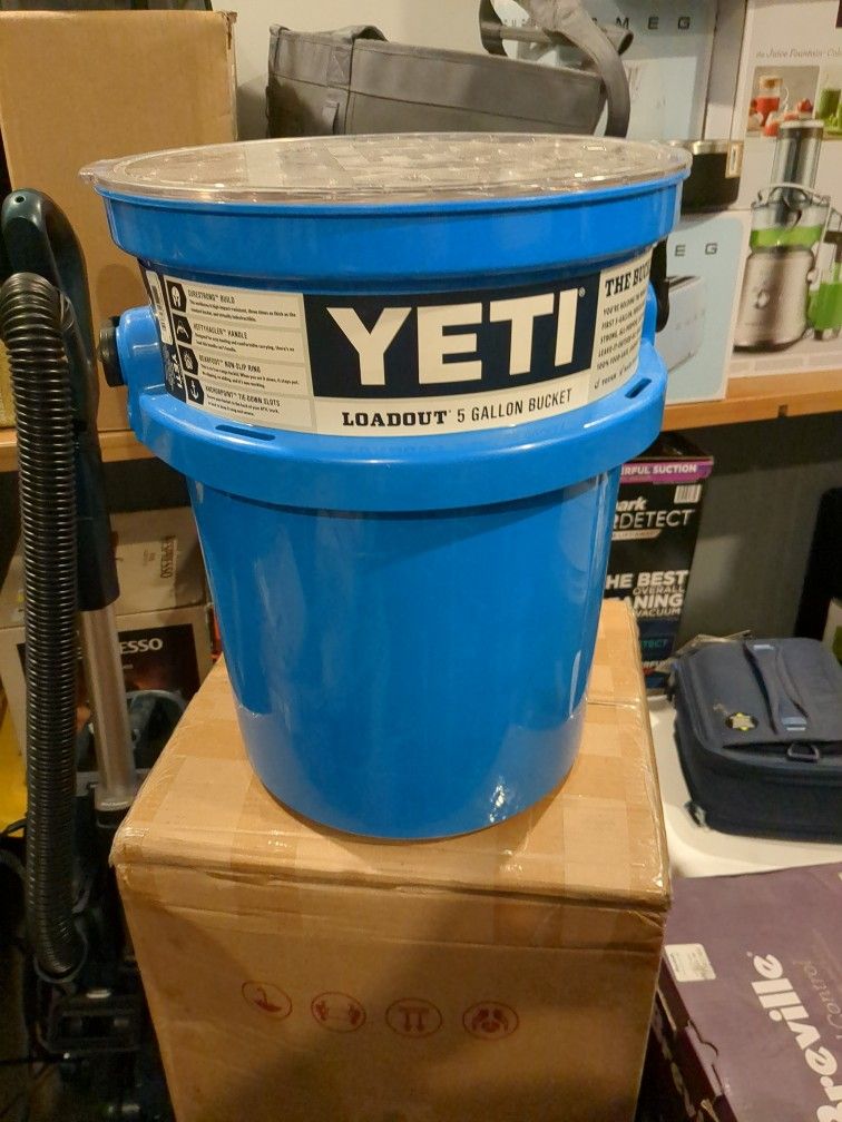 Yeti Load out Bucket for Sale in Long Beach, CA - OfferUp
