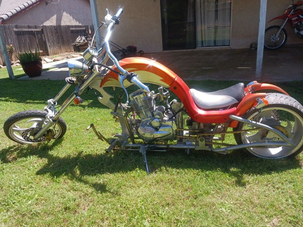 200 Cc 3/4 scale Mini Chopper for Sale in Rialto, CA - OfferUp