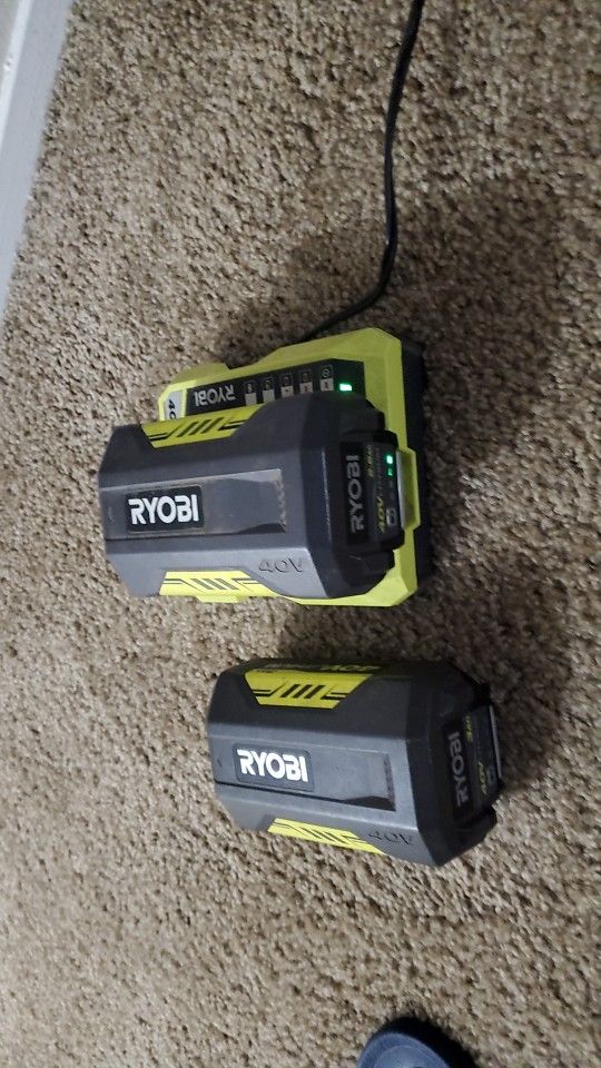 Ryobi 40V Battery & Charger for Sale in Everett, WA - OfferUp
