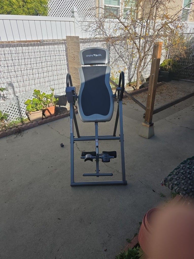 Innova ITX9600 Heavy Duty Deluxe Inversion Table. for Sale in Los ...