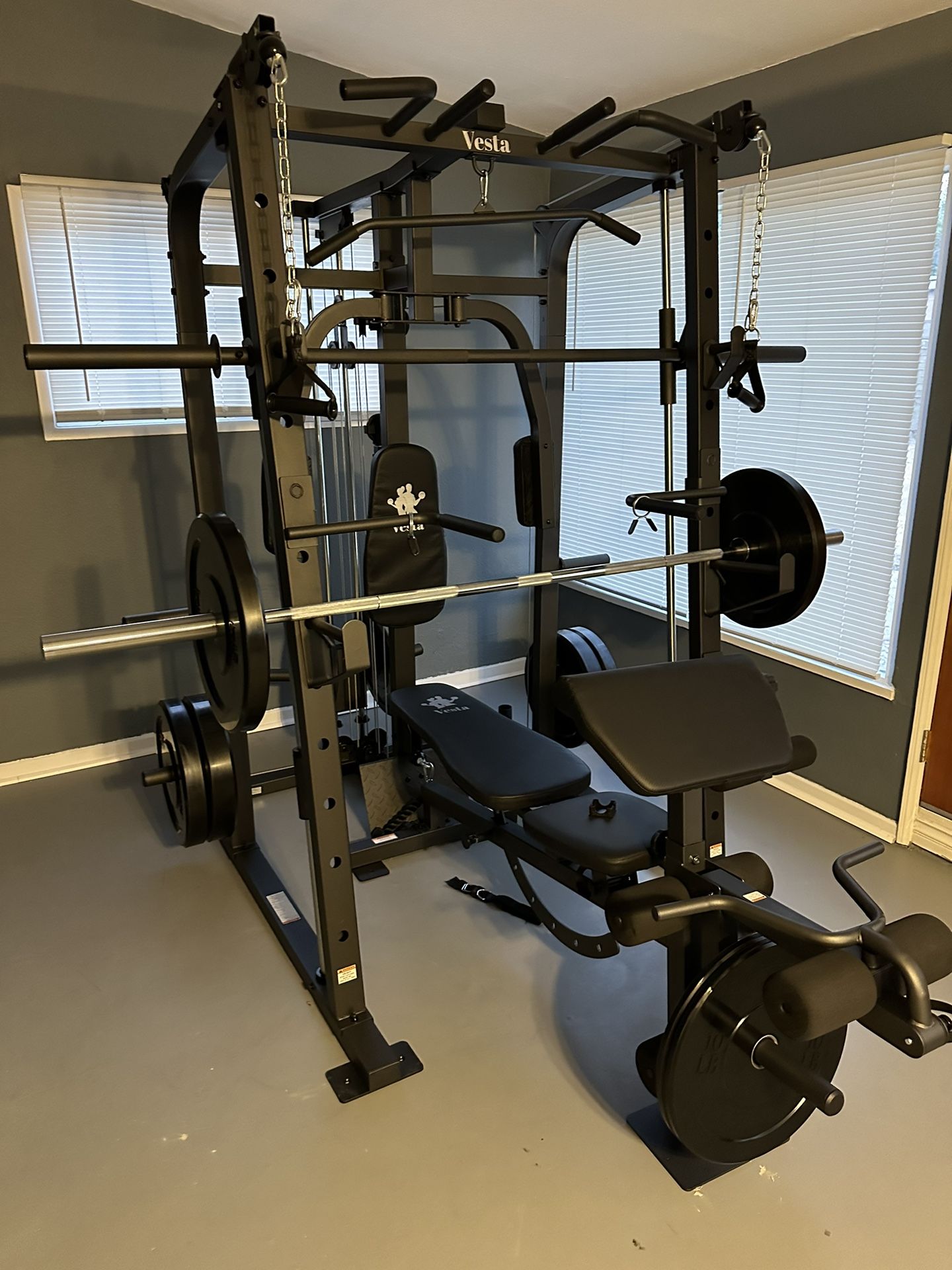 Vesta Fitness Smith Machine 1001 w/Bench Attachment | 245lb Cast Iron ...