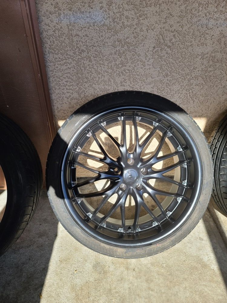 20 inch 5 lug 5x114.3 for Sale in Los Angeles, CA - OfferUp