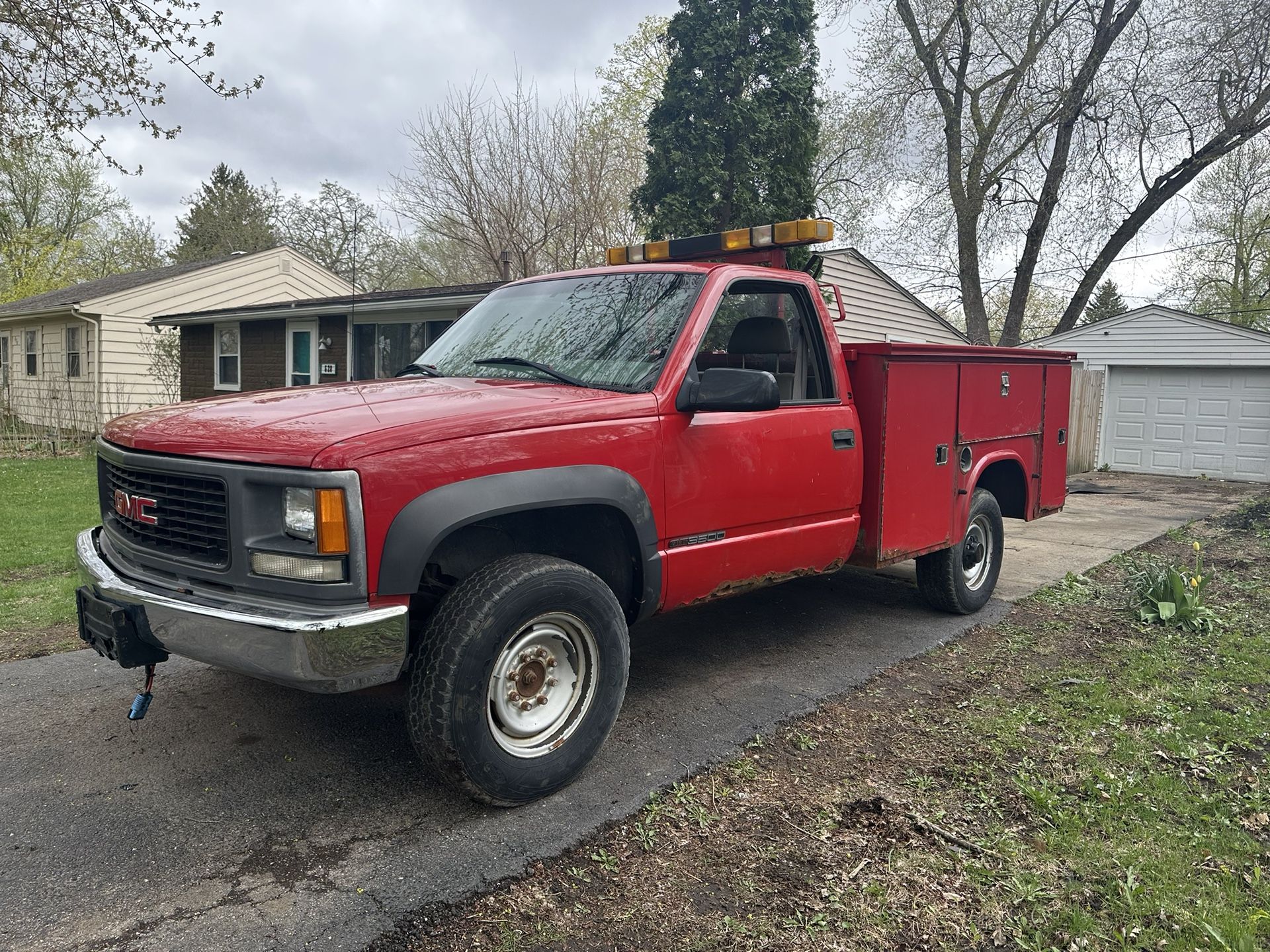 2000 GMC K3500 4x4 Service Truck for Sale in Aurora, IL - OfferUp