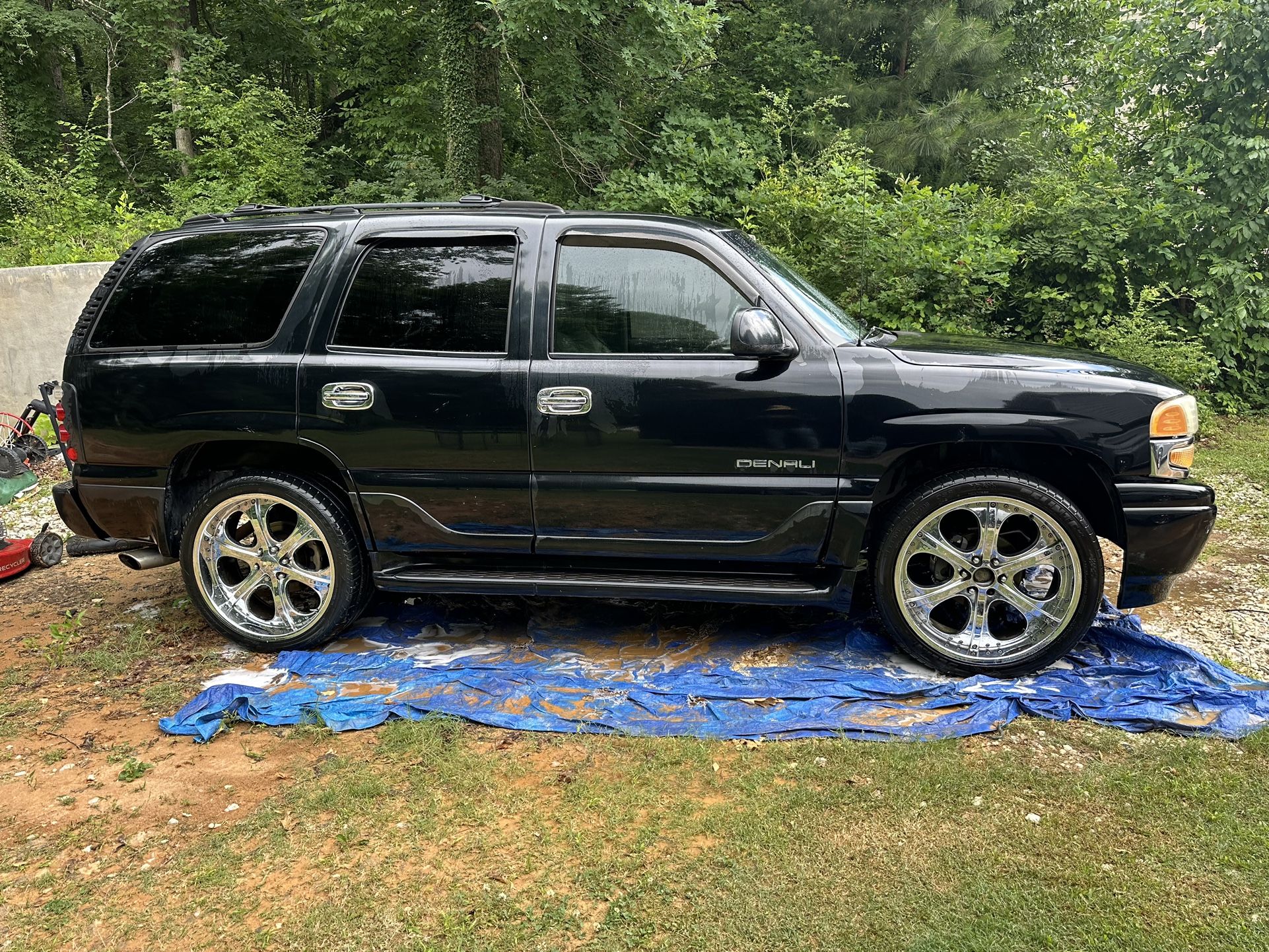 2002 GMC Yukon for Sale in Stonecrest, GA - OfferUp