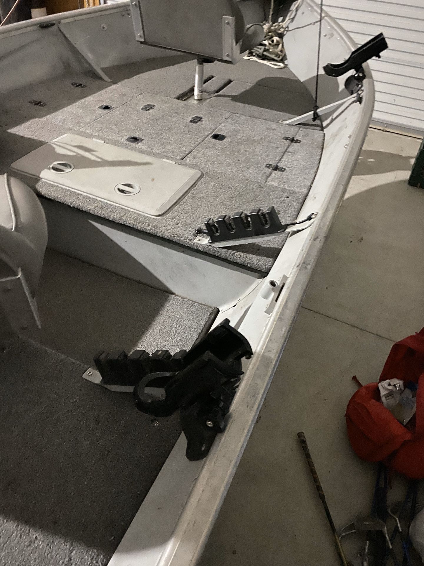 12ft valco fishing boat for Sale in Hanford, CA - OfferUp