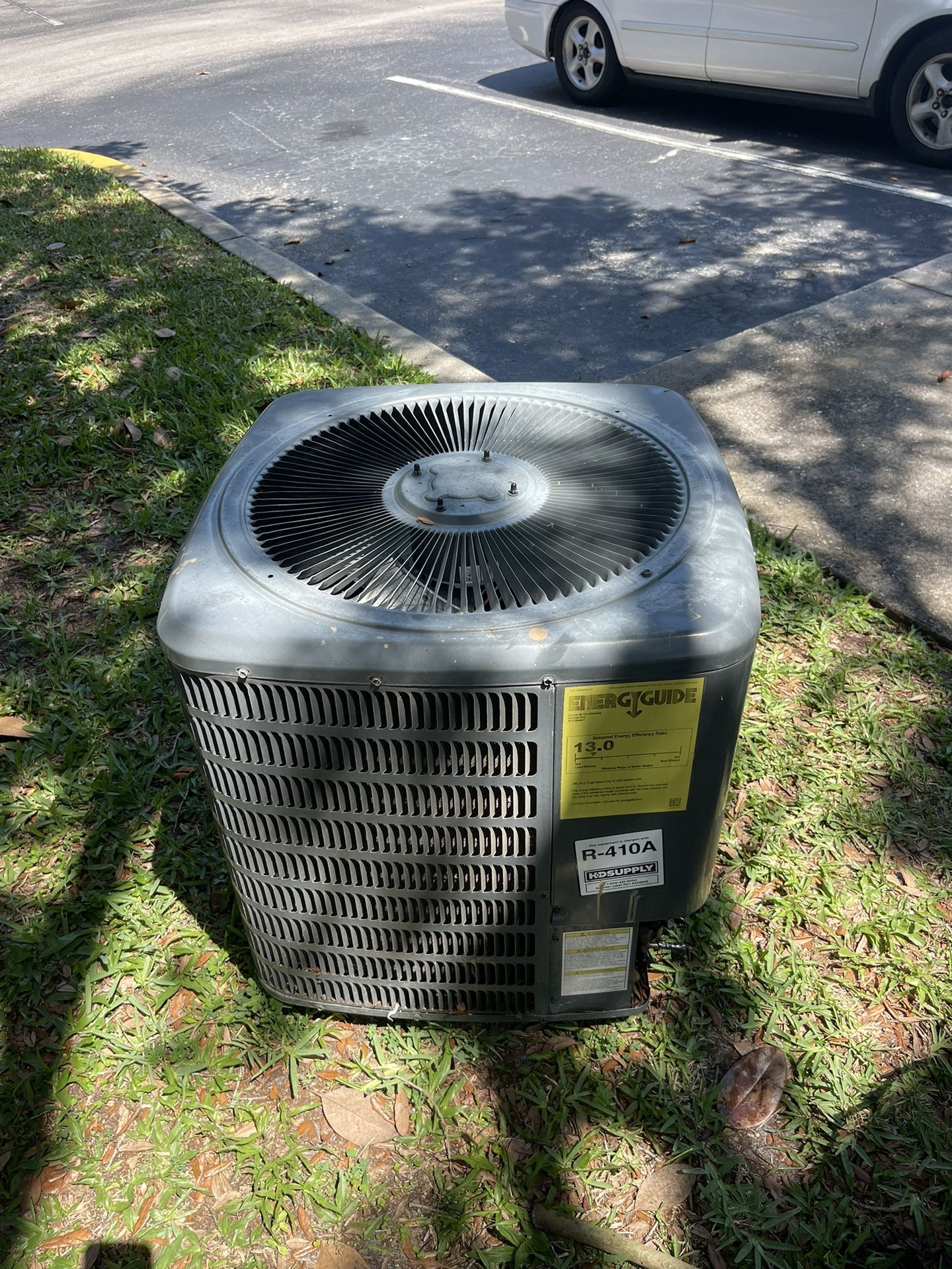 2.5 Ton Straight Cool Condenser Goodman for Sale in Orlando, FL - OfferUp