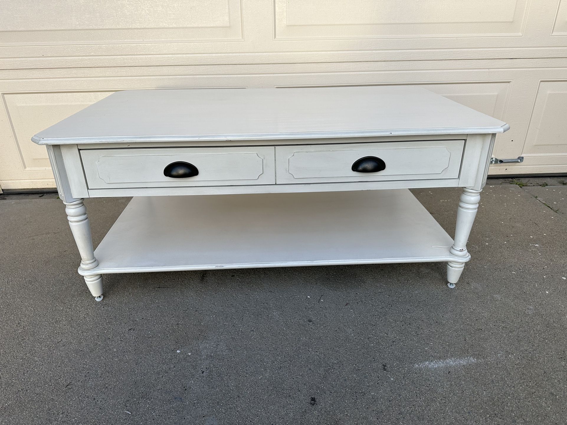 Pier 1 Imports Coffee Table for Sale in Salinas, CA - OfferUp